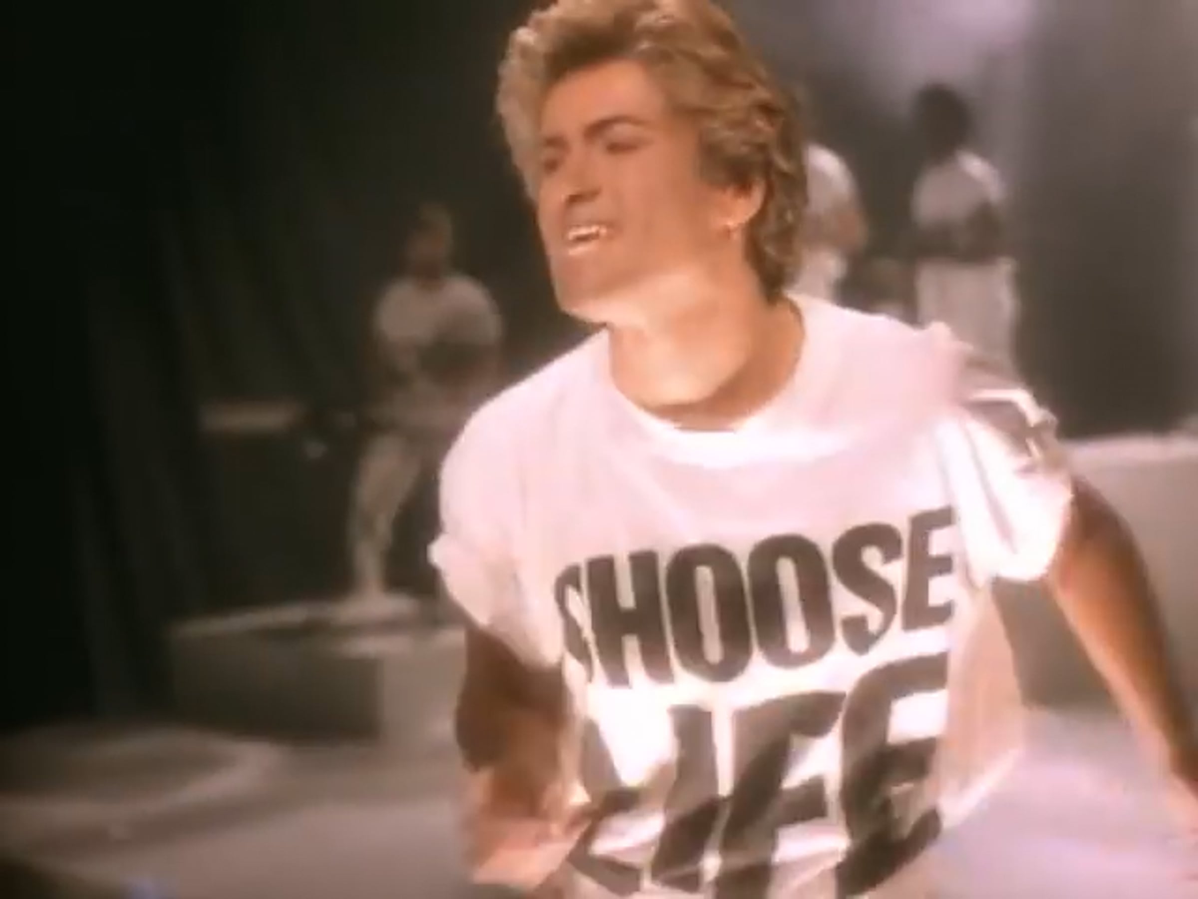 Wham! - Wake Me Up Before You Go-Go (Official Video)