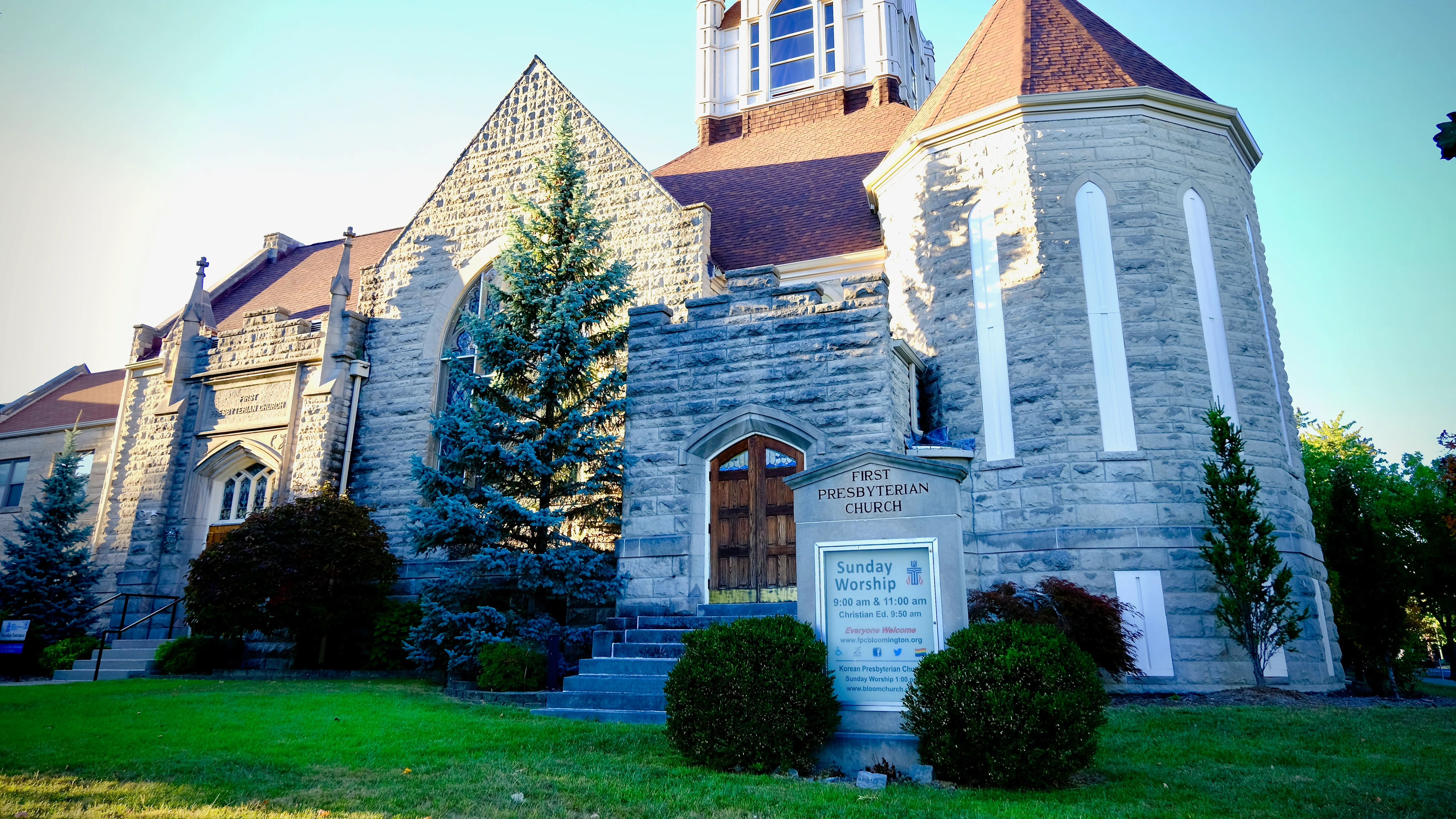Service of Witness to the Resurrection - Roberta Lee Taylor