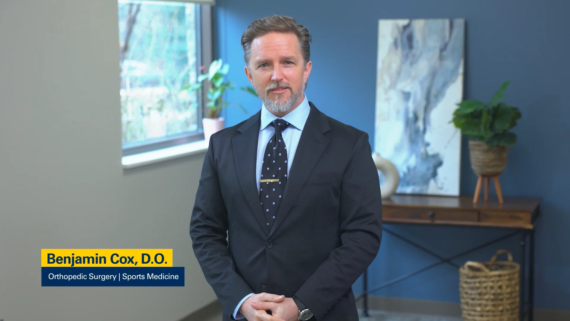 Introducing Orthopedic Surgeon and Sports Medicine Specialist Benjamin ...