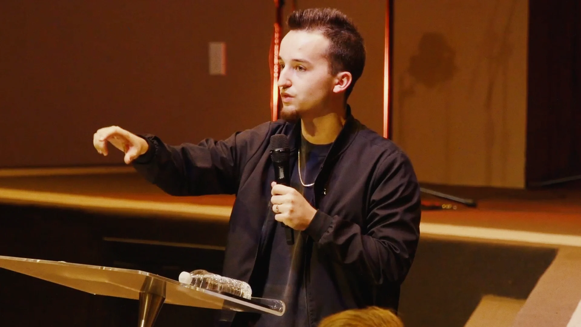 Lay Aside Every Weight | Pastor Landon Few