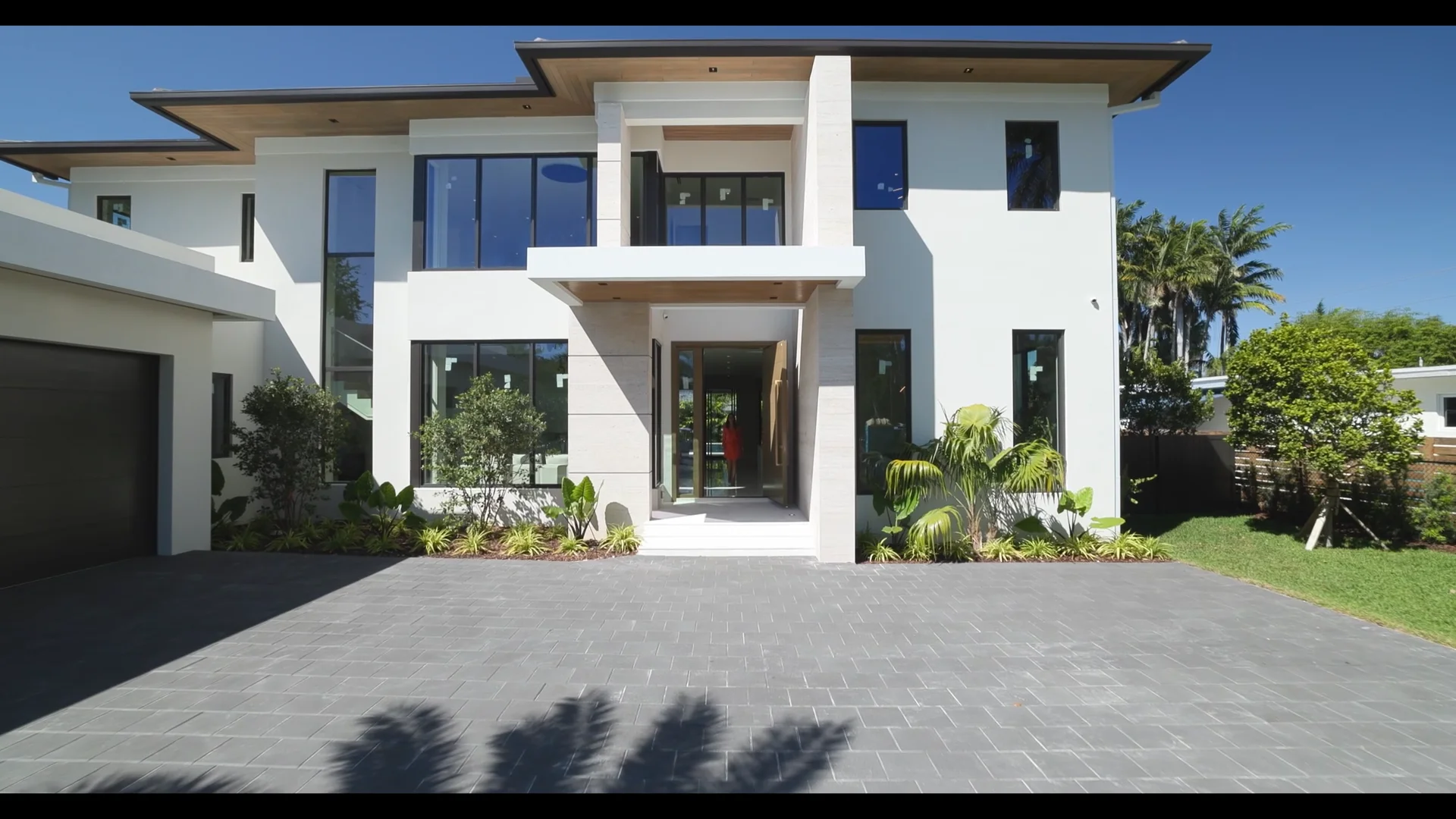 5 Key Features - 6225 Snapper Creek Drive