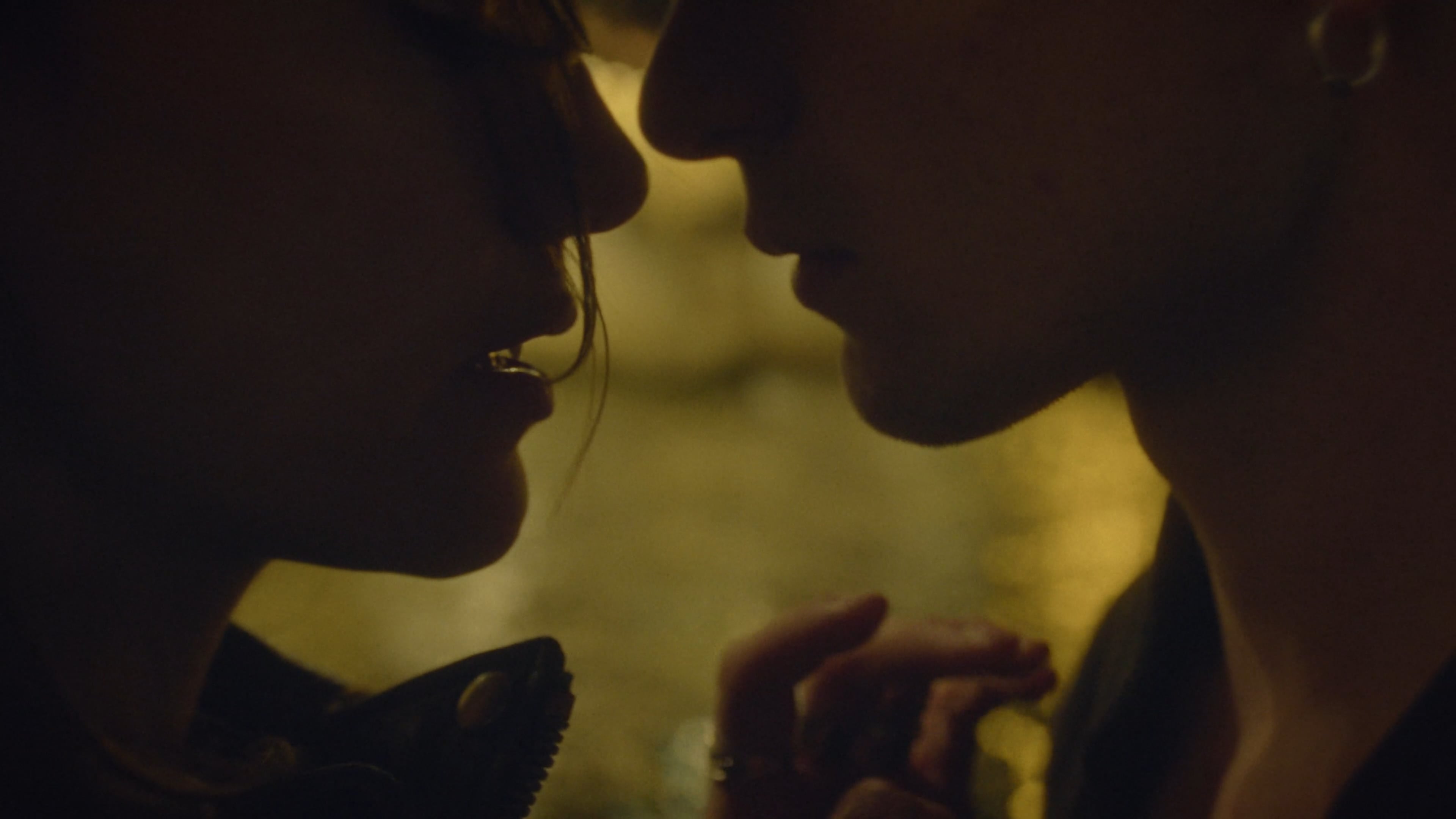 Chapter 1: Euphoria - Snippet - The Kiss