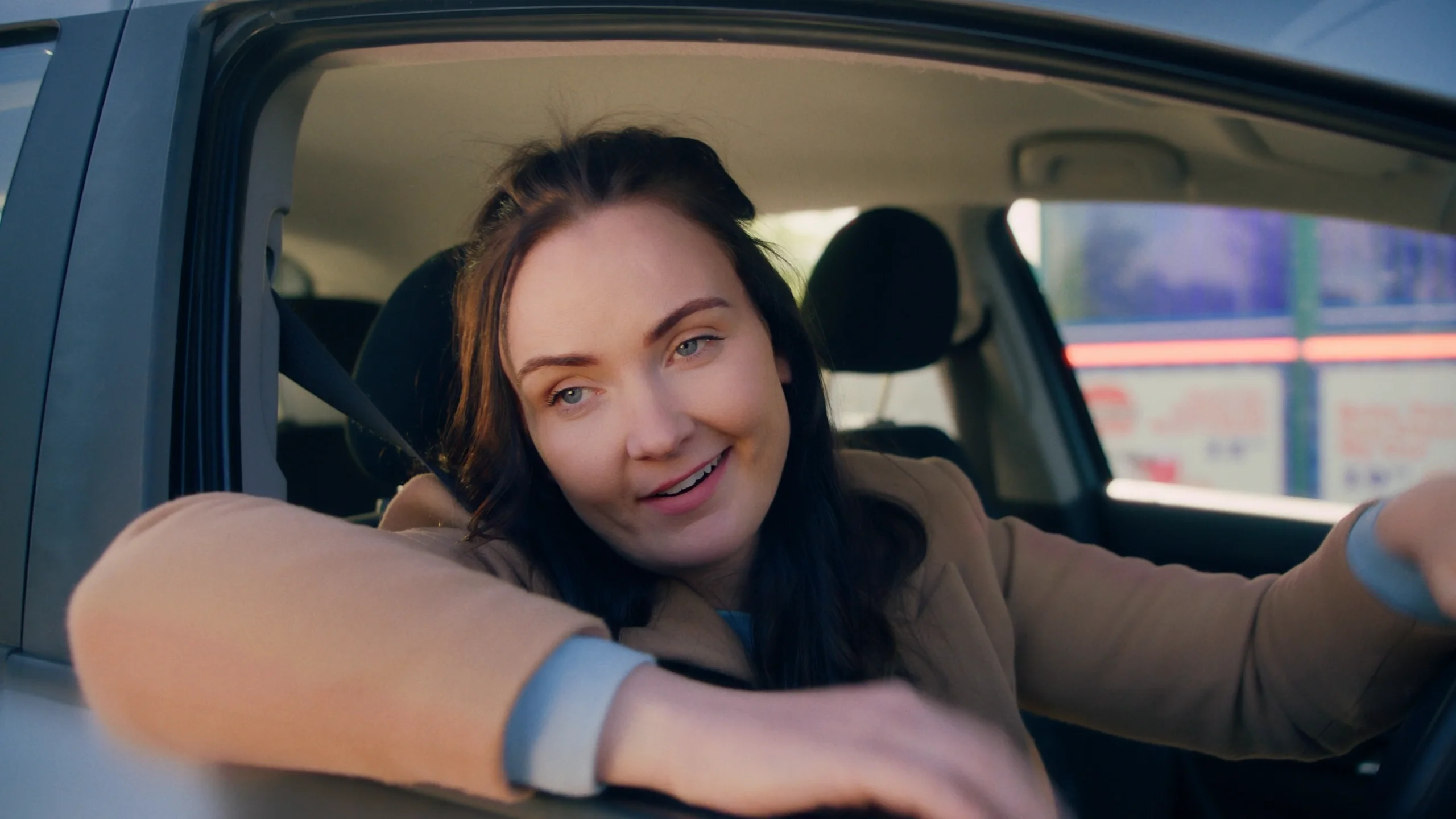 Hughes Insurance TV Ad - Drive-Thru