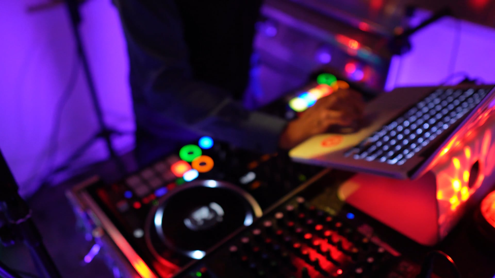 DJ Omar - DJ Omar Entertainment