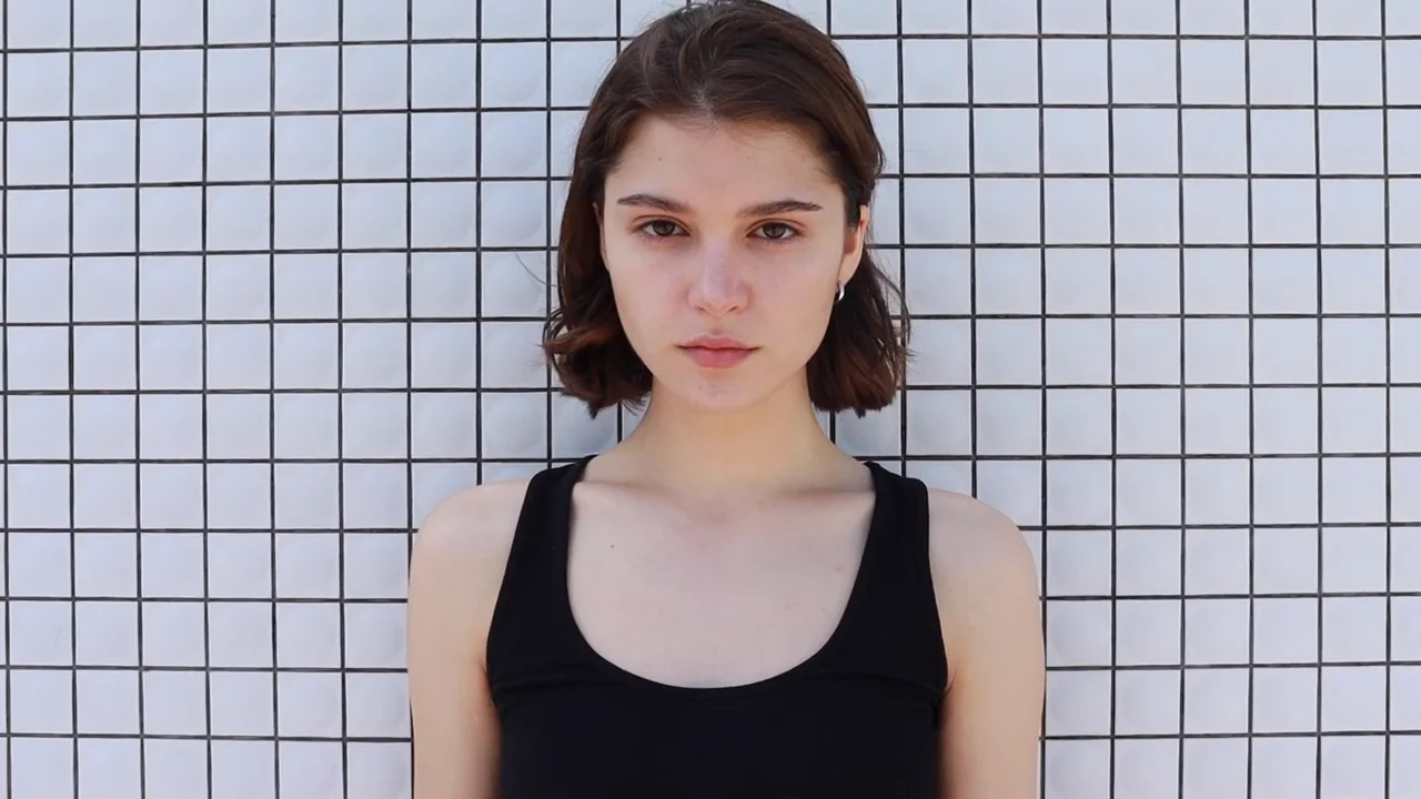 Arina - Intro