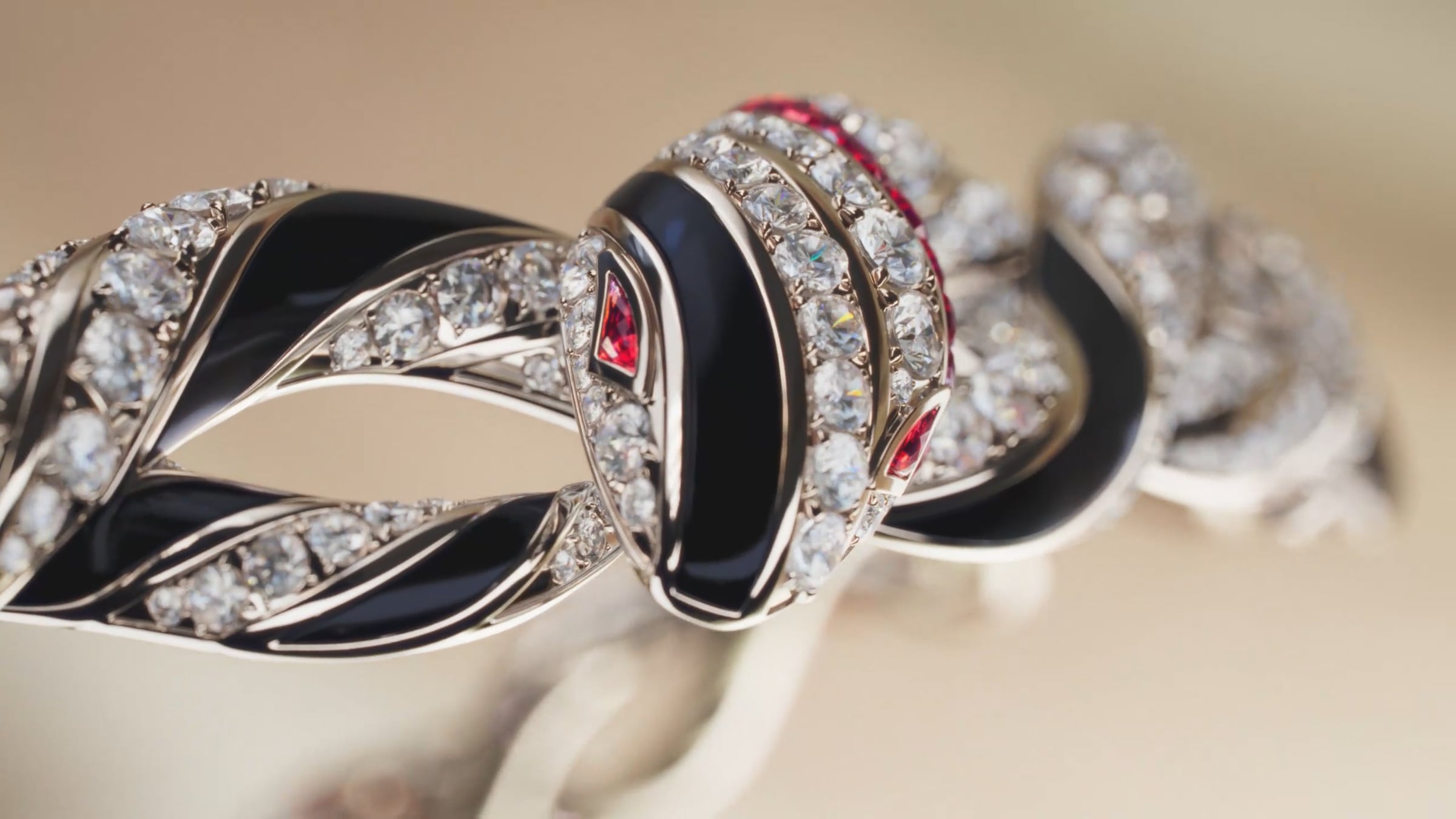 Bvlgari - Serpenti Infinito