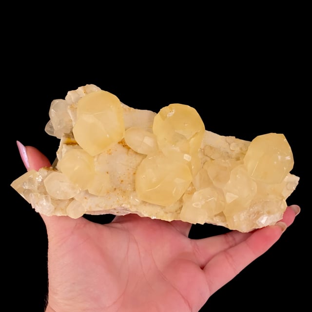 Calcite (twins) | Vulcan Hanover Quarry, Oxford Township, Adams Co ...