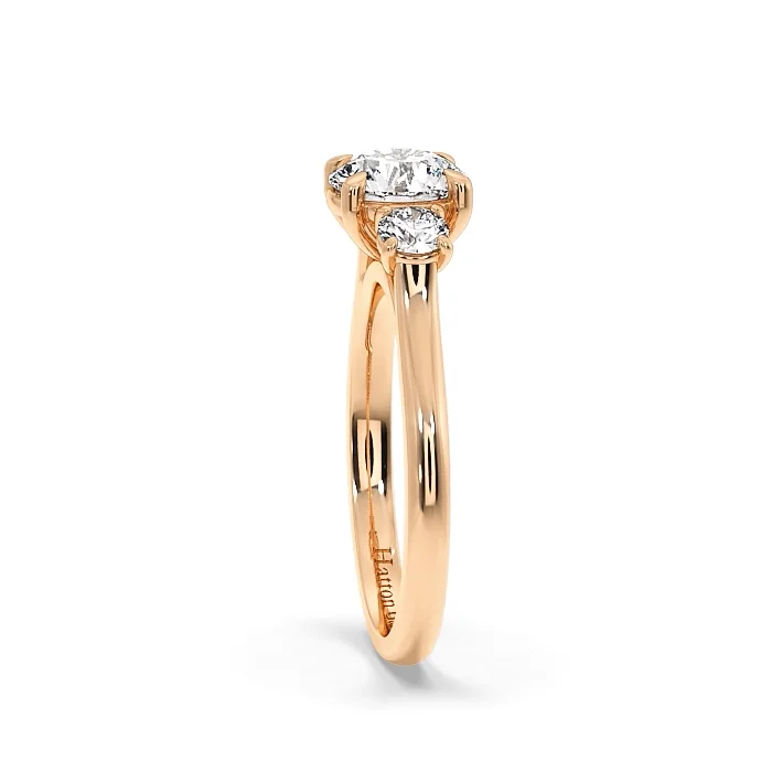 Lilly round with talon 18ct rose gold