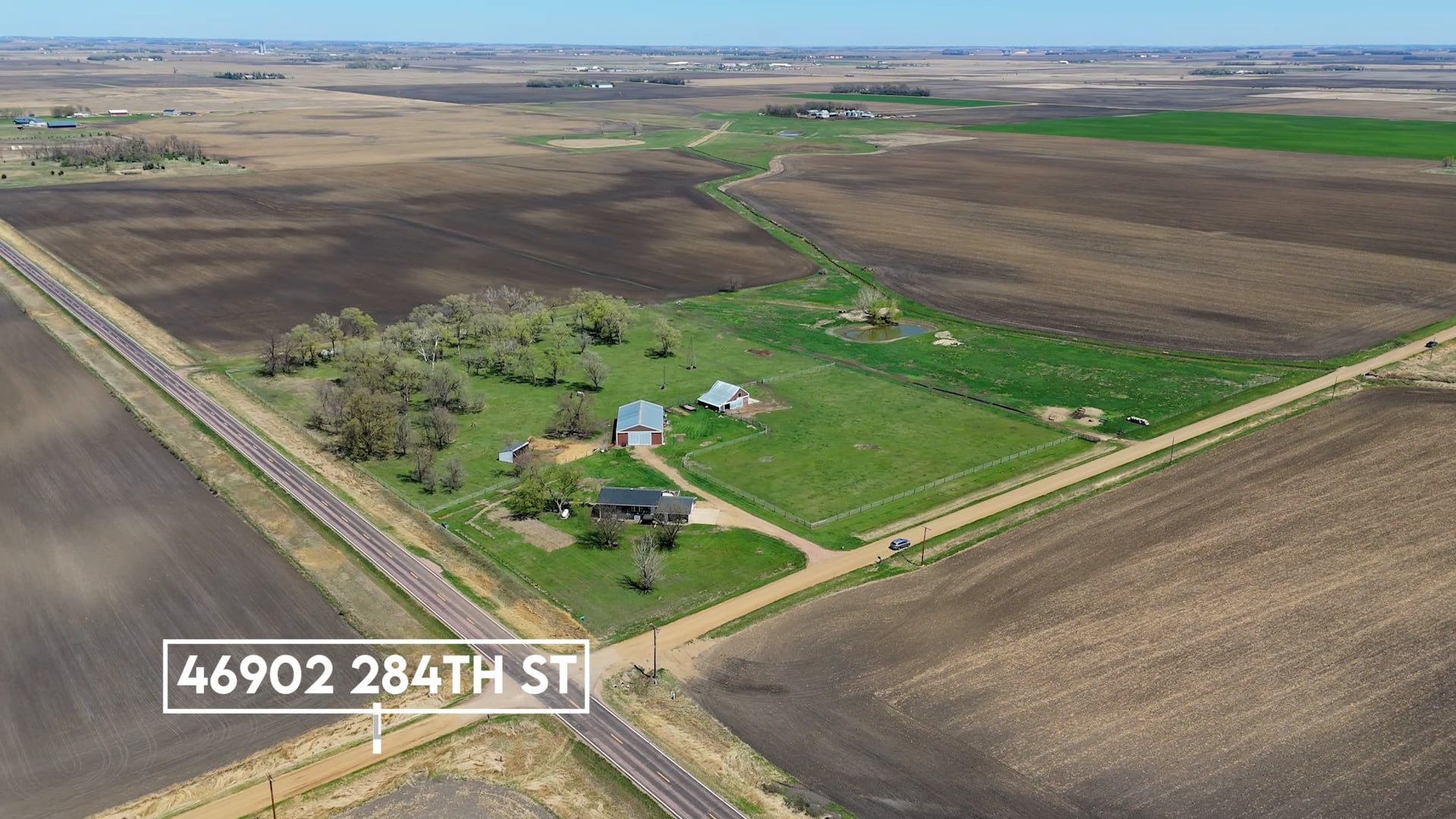 46902 284th St, Lennox, SD