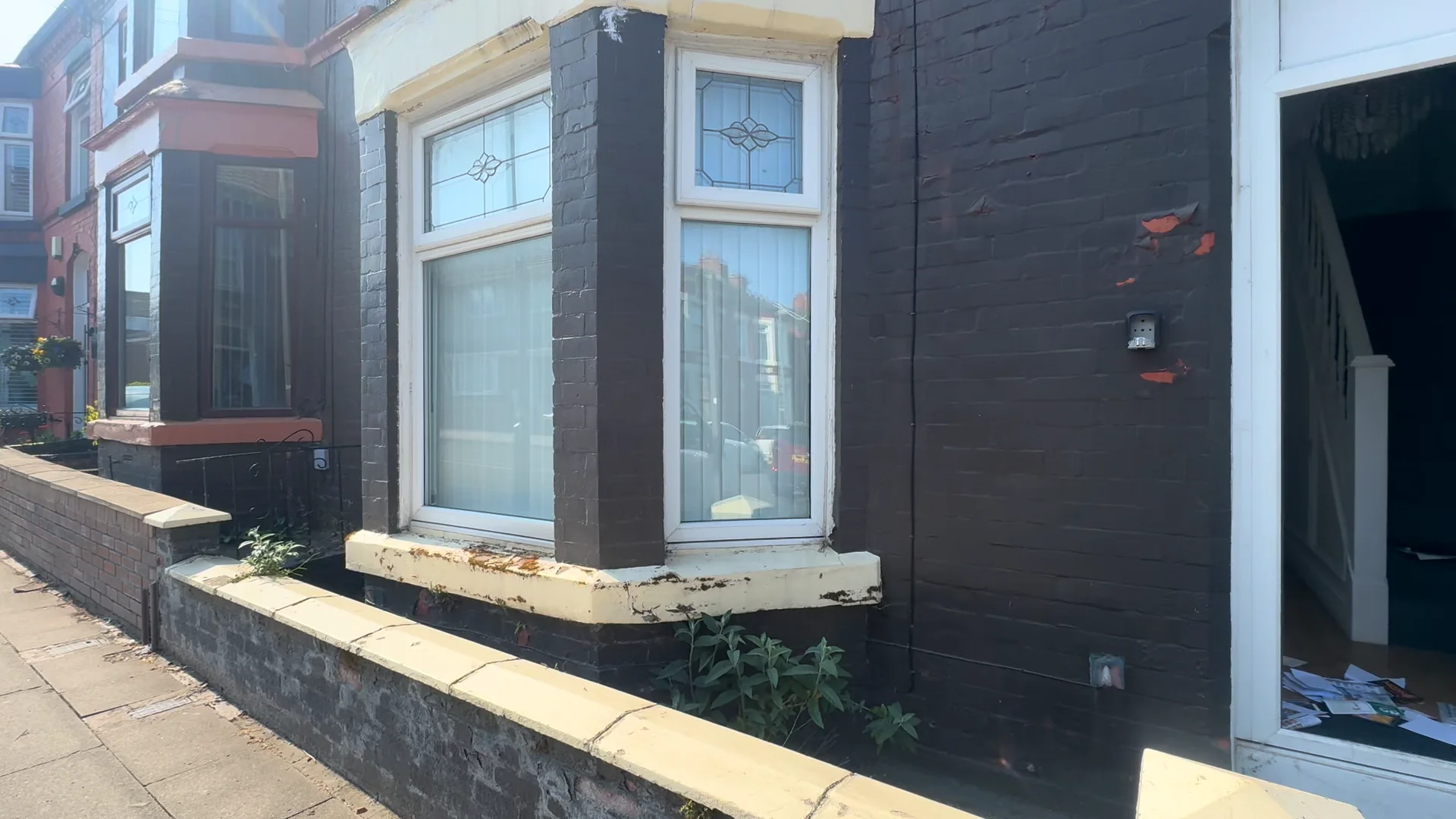 11 Douglas Road