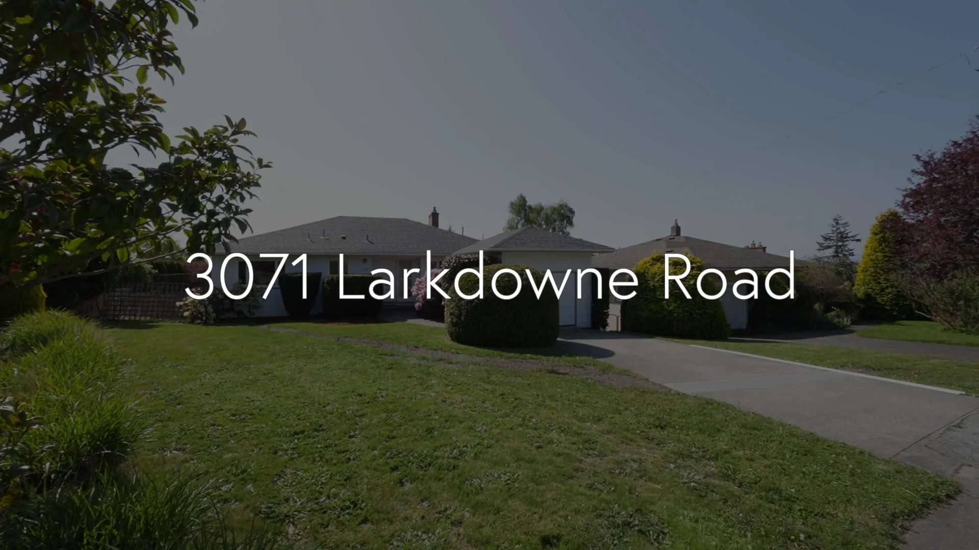 Lisa Dighton presents 3071 Larkdowne Road