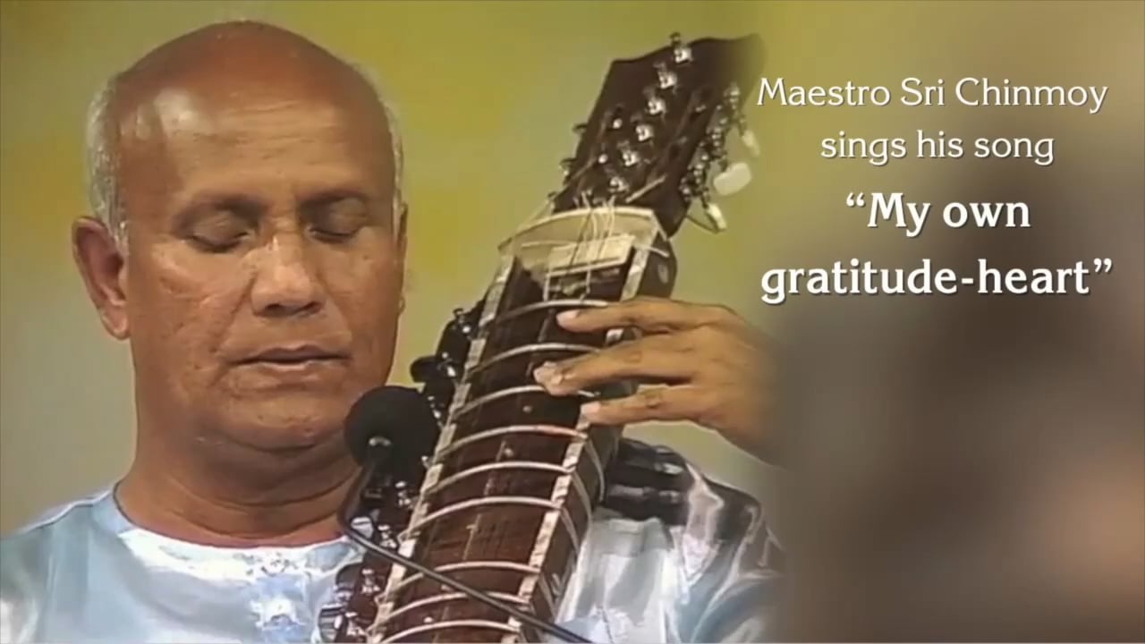 Sri Chinmoy sings his song “My own gratitude-heart” (Sri Chinmoy at Konserthuset Stockholm)