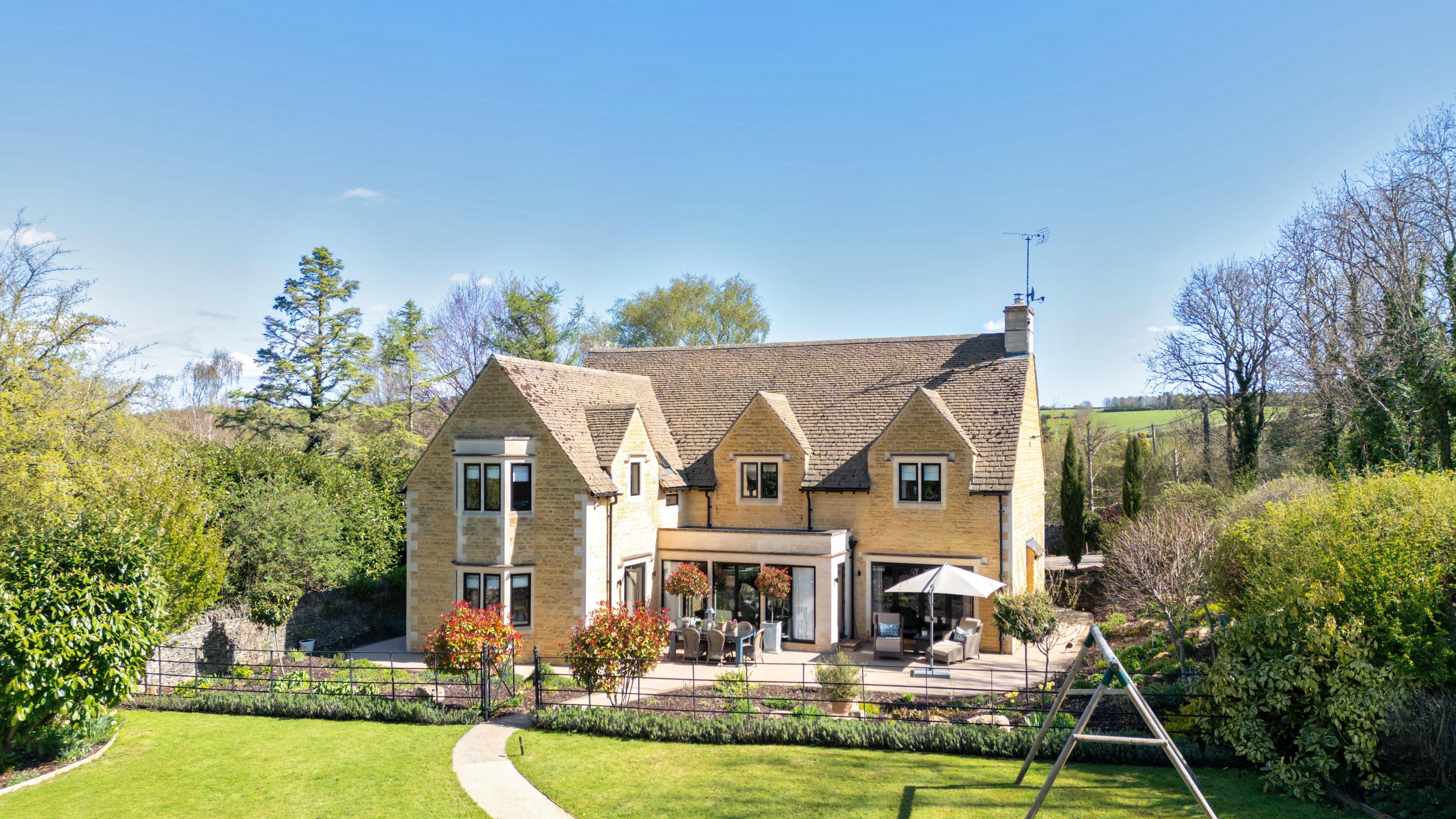 Withington, Cheltenham, Gloucestershire, GL54 4BP