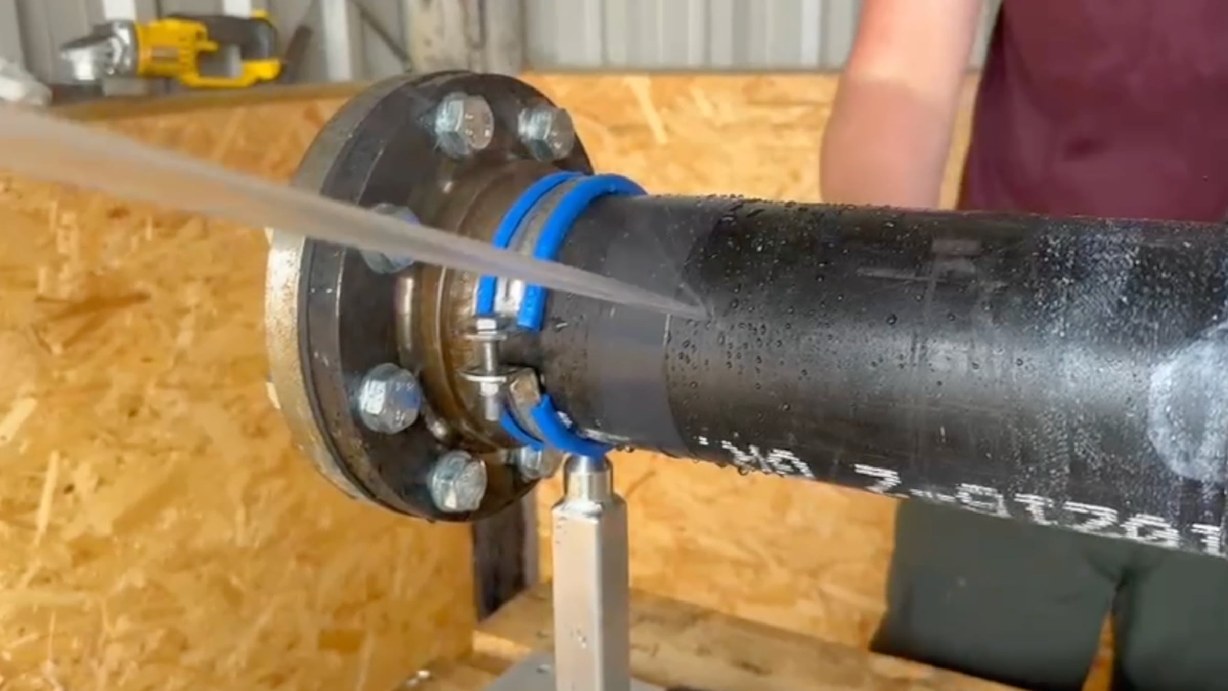 Live Leak Sealing and Pipe Wrapping