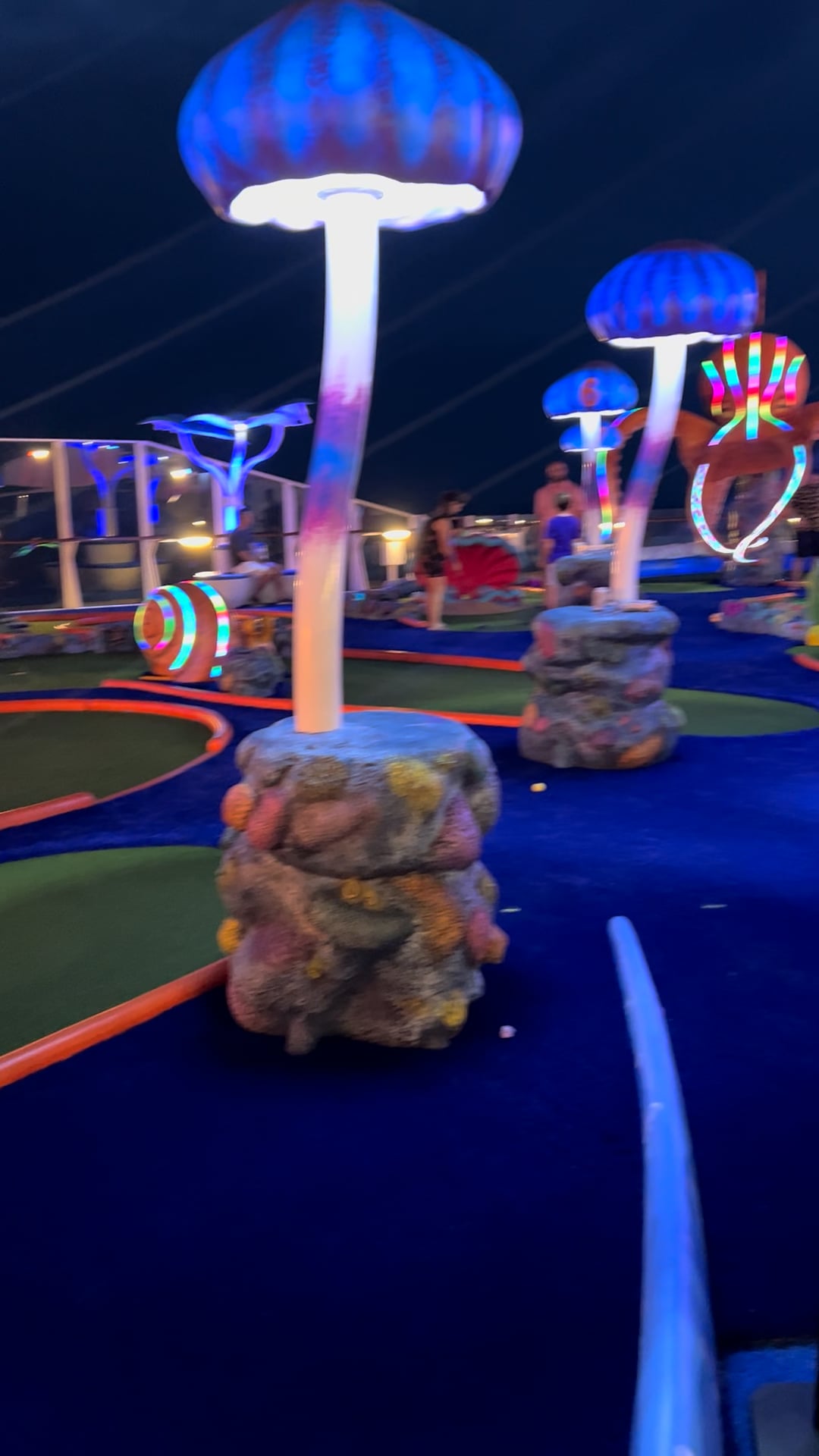 Royal Caribbean Utopia of the seas mini golf