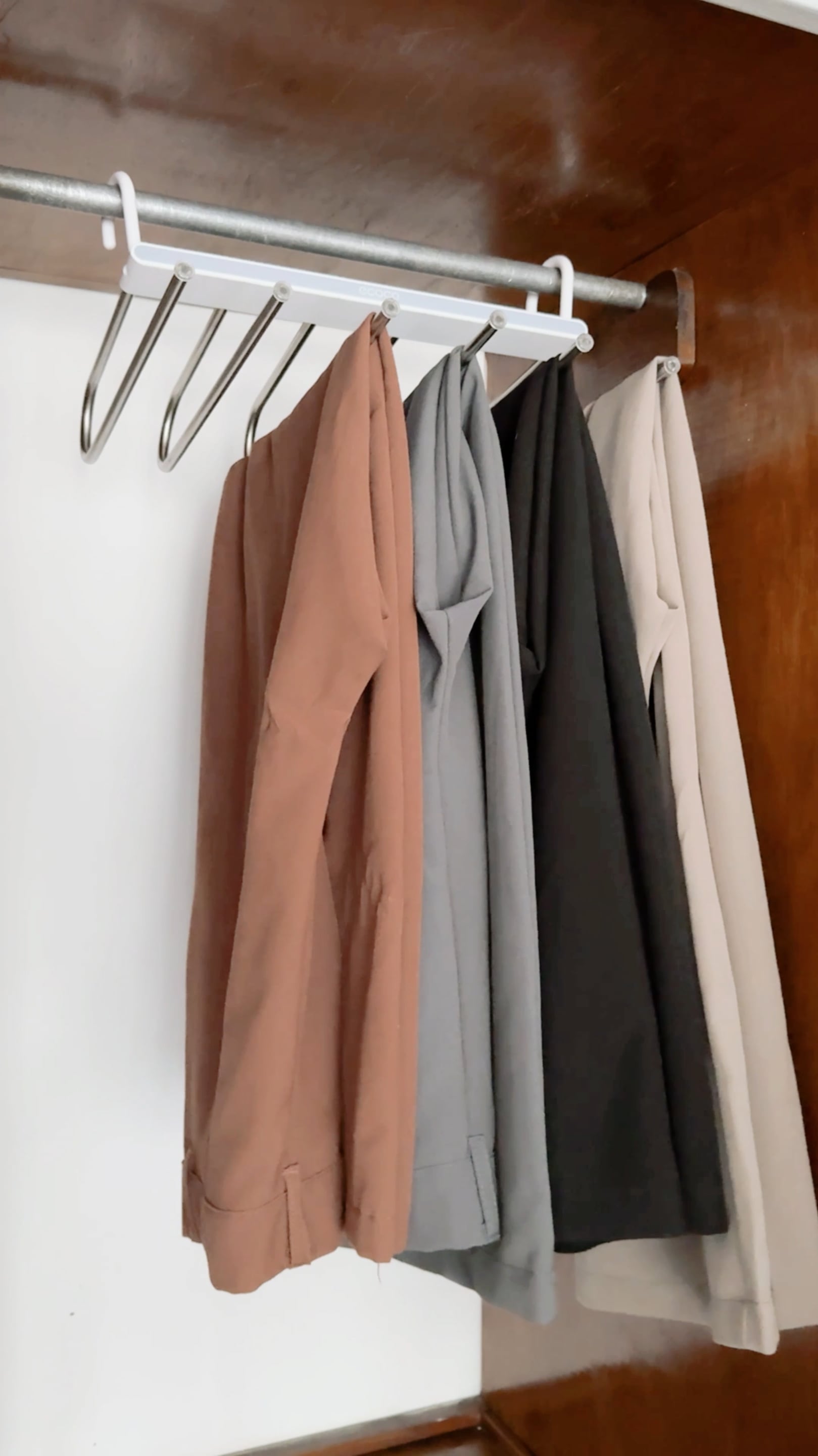 339242 Colgador Percha Multi