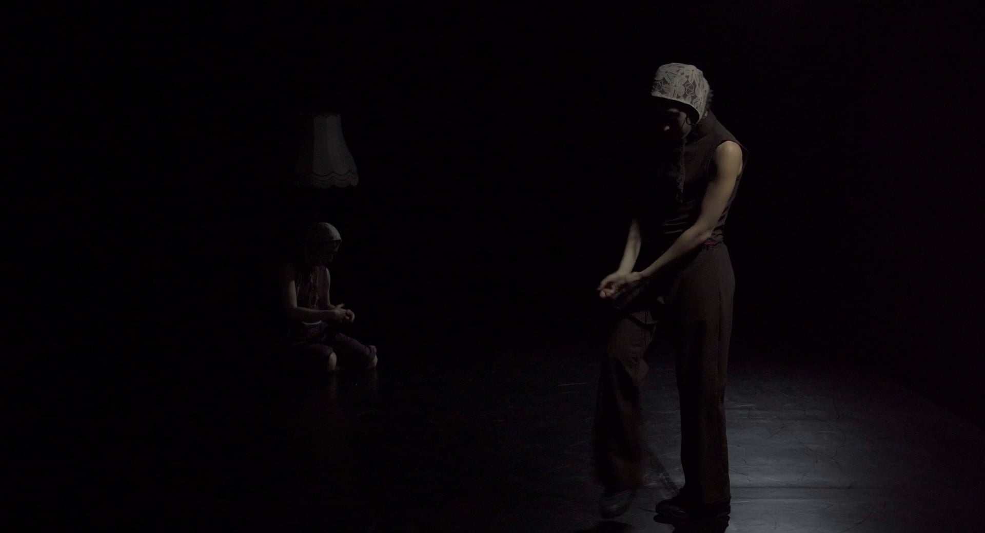 Aporetico - Francesca Sacchi, Giorgia Enrico (studio2)