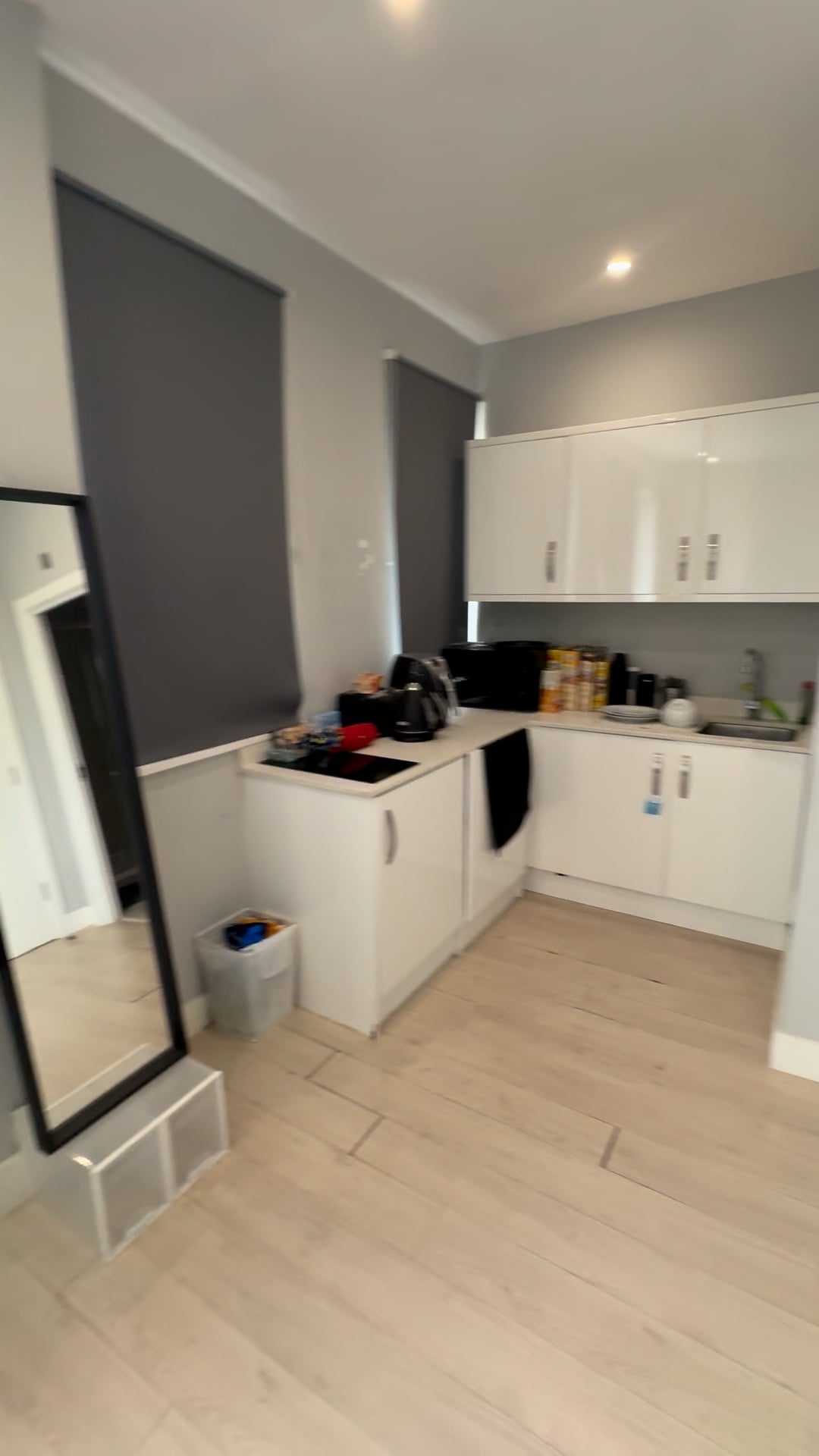 11 Consort House - NEW