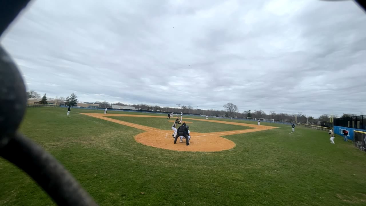 3rd base infield catch