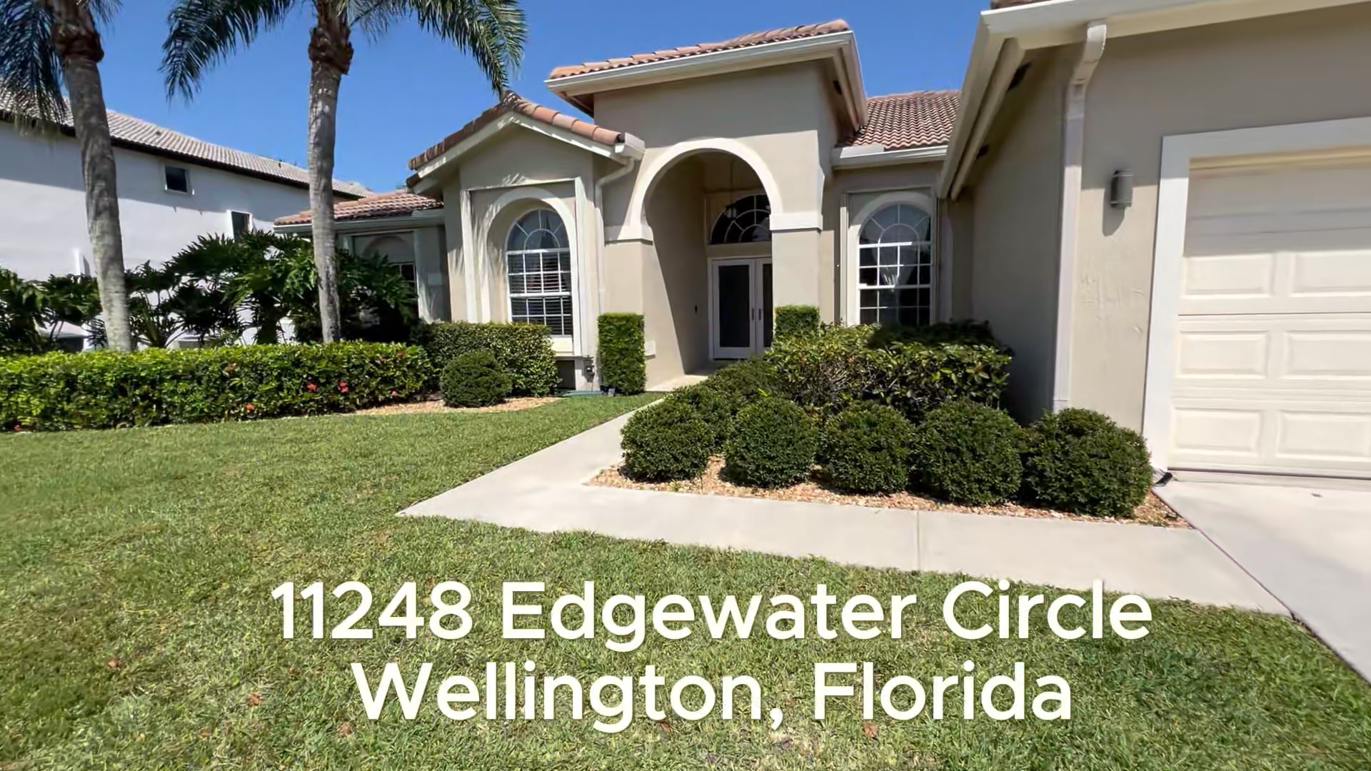 11248 Edgewater Circle