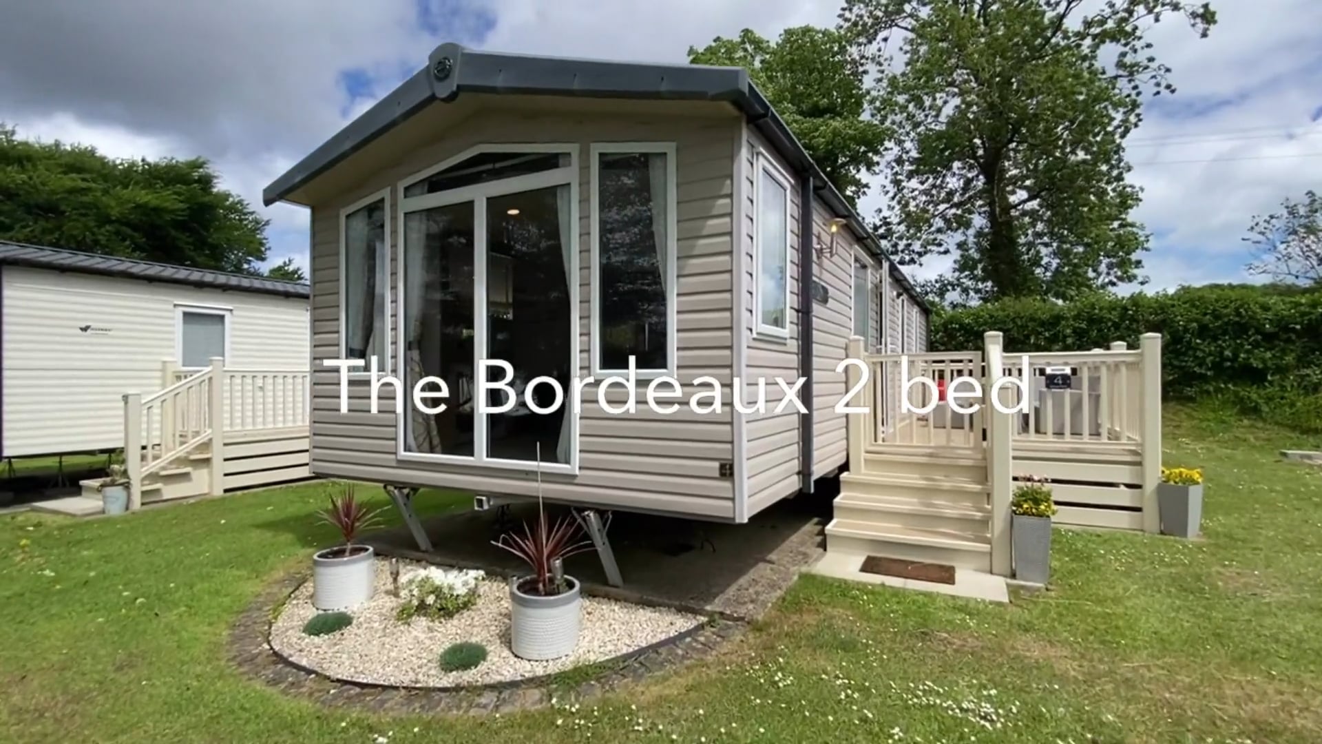 Private sale - Swift Bordeaux 35ft x 12ft 2 bed 2015