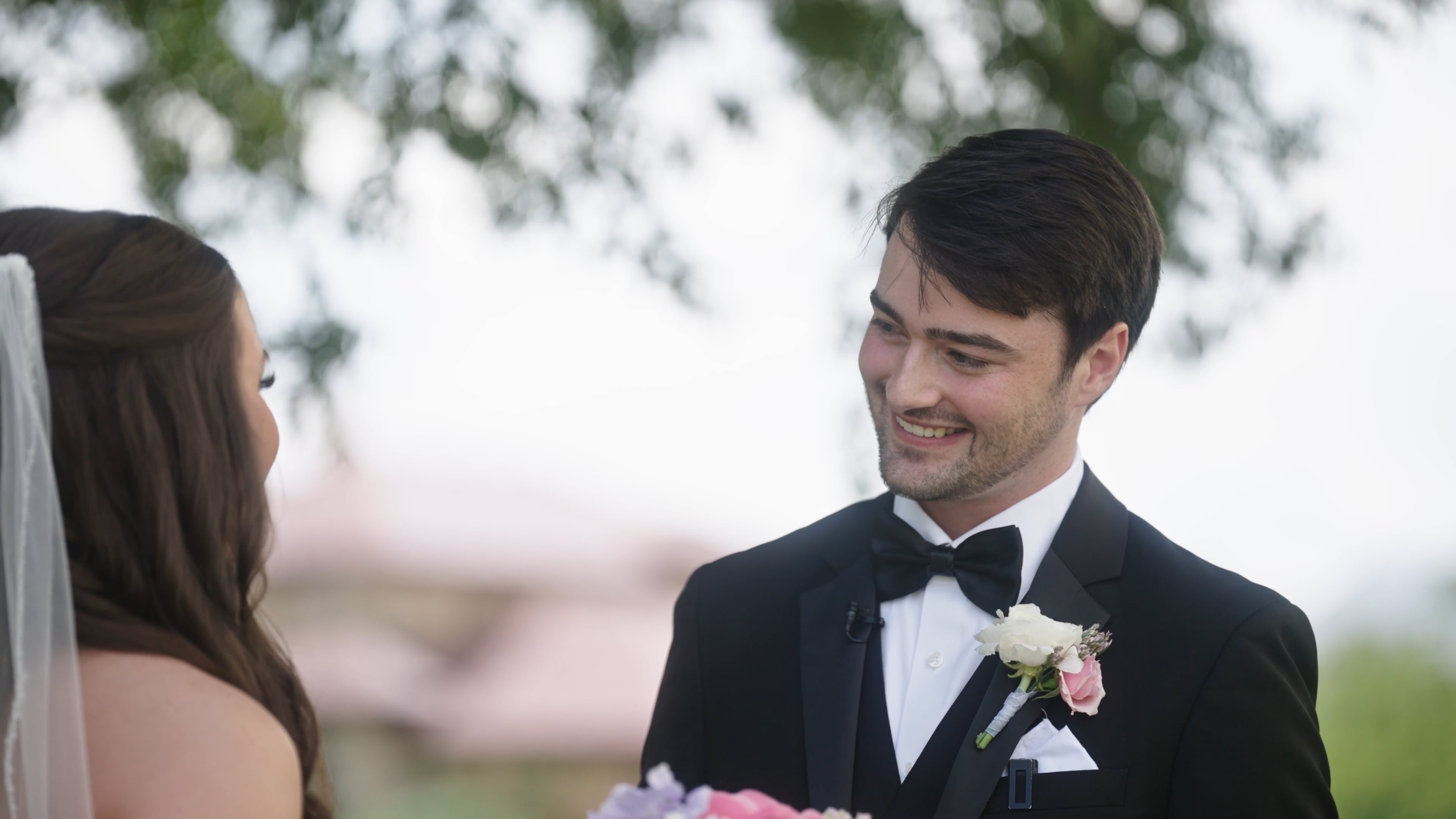Liv + Cooper | First Look and Vows