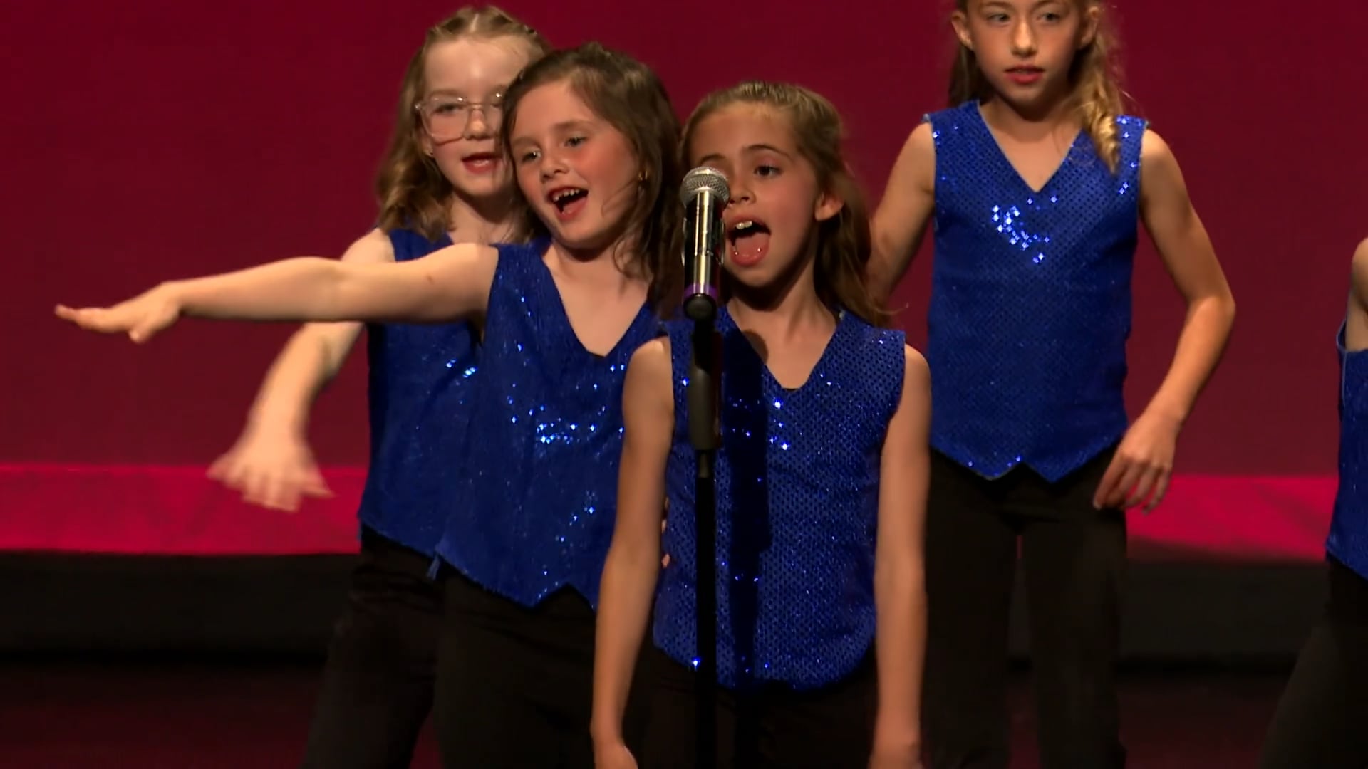 "Shake it Off" - Swing Choir 2