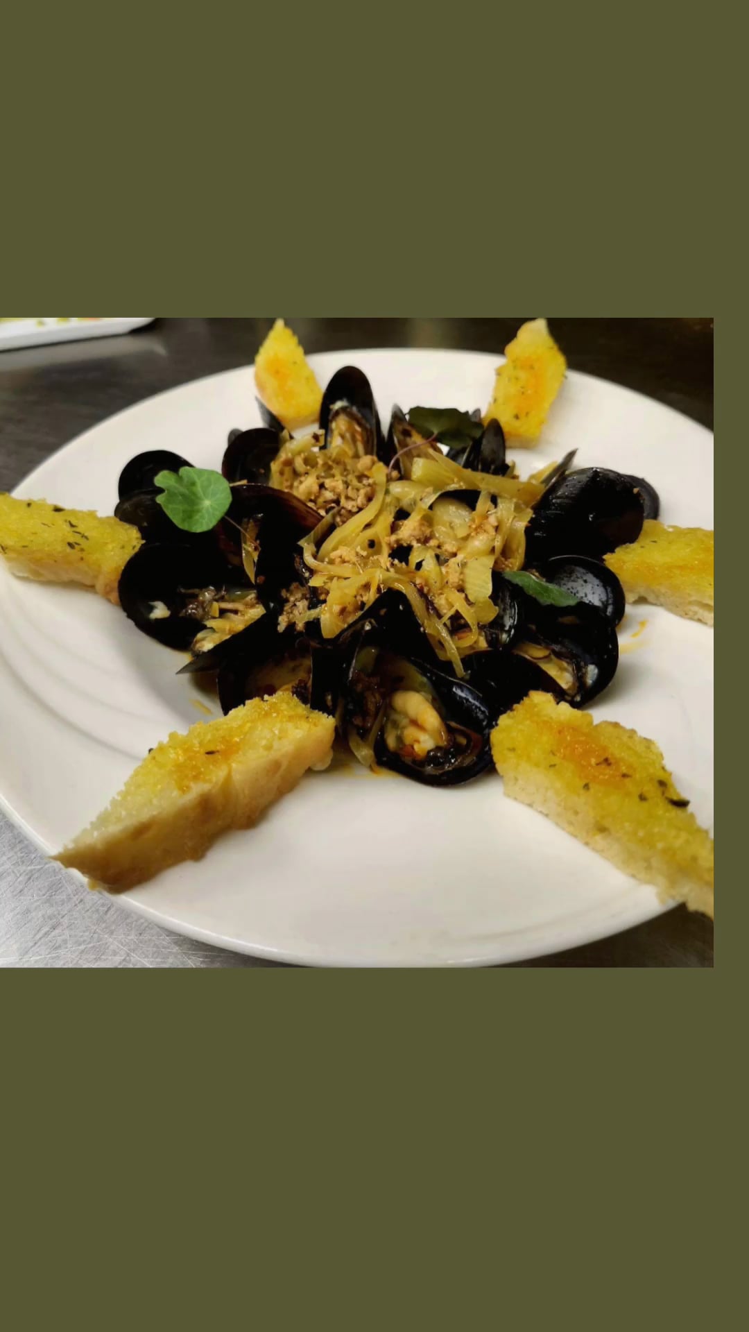 THE BAY HOUSE SCRUMPTIOUS CREATIONS