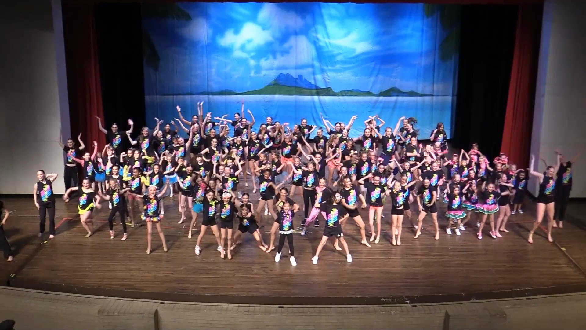 Watch 2025 MOVE by Morelli Show 1 Online | Vimeo On Demand on Vimeo