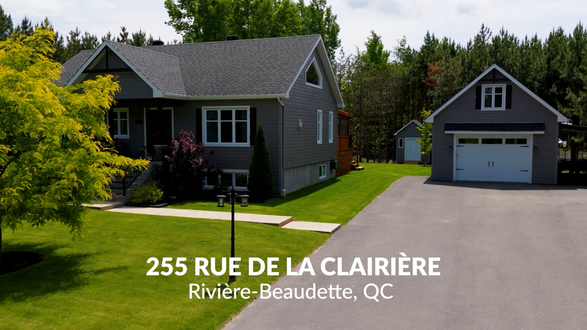 255 Rue de la Clairière, Rivière-Beaudette, QC | DANIEL GALLANT