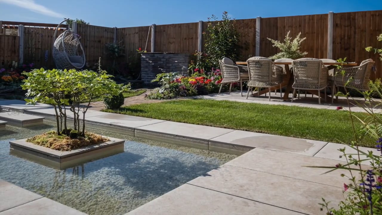 Pavestone - Pavestone Verona Porcelain Paving on Vimeo
