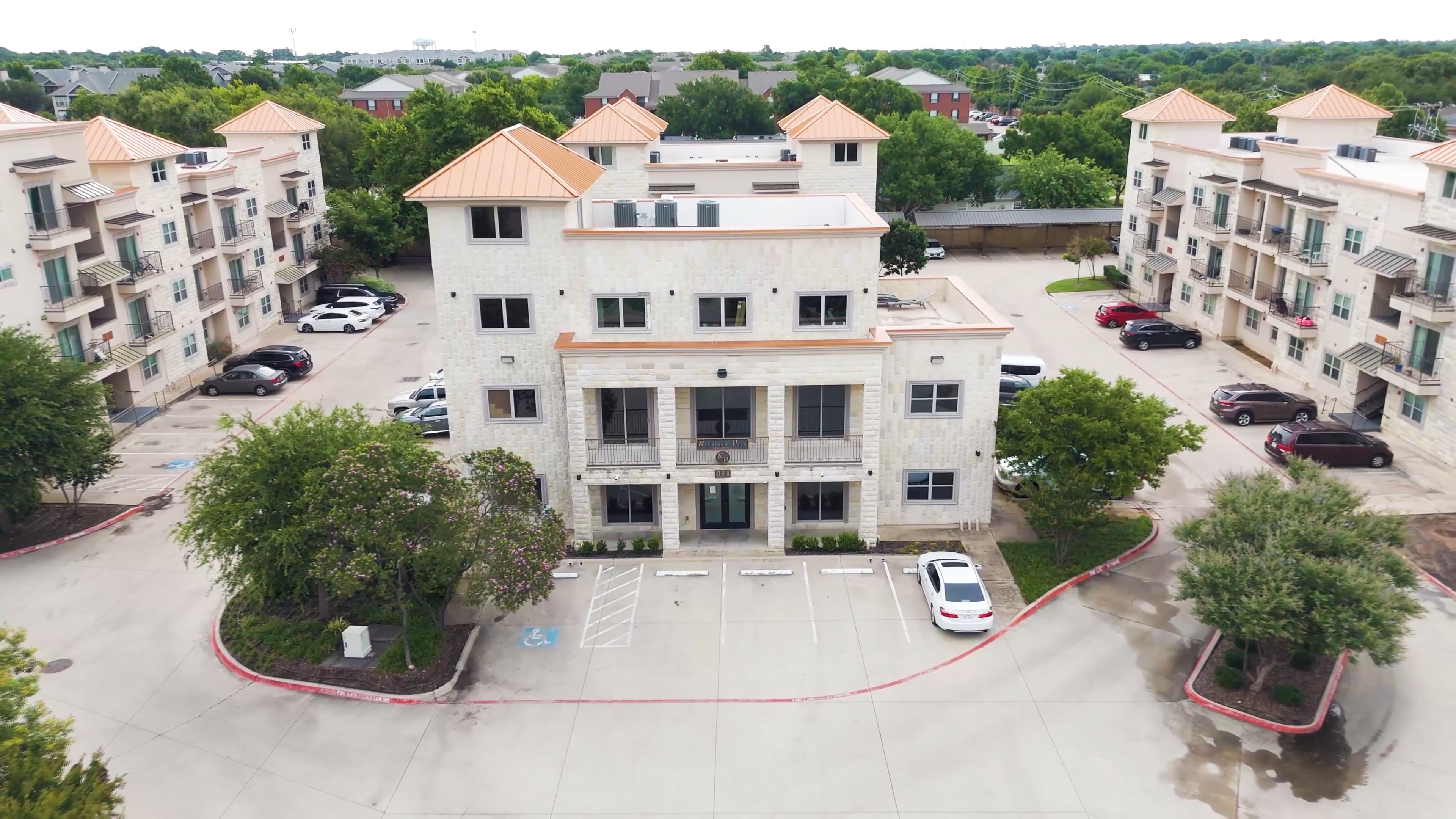 Richland Park: Class A Dallas Multifamily at 34% Discount