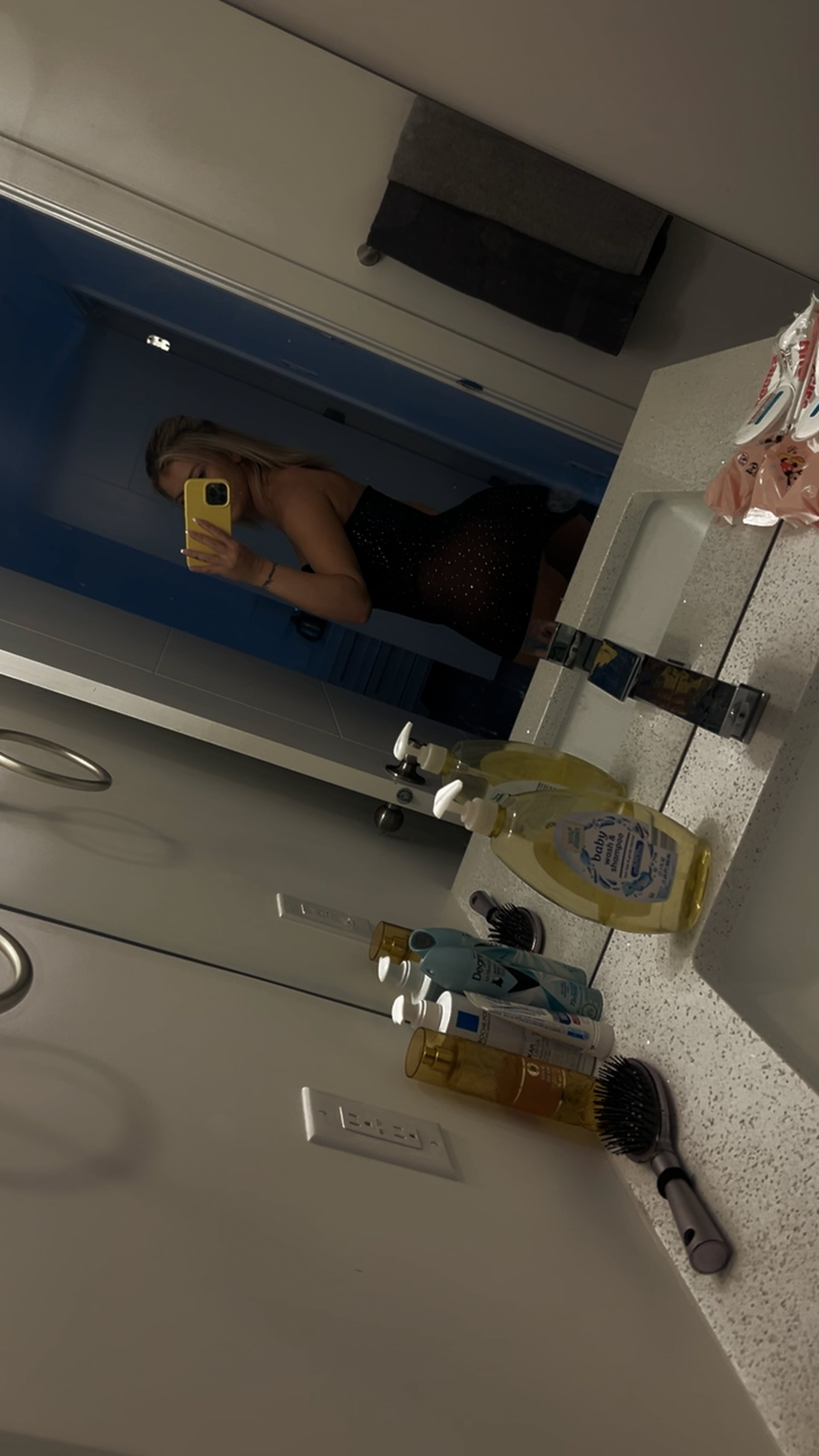 644D052B-AB1C-4EBB-A137-8D4AC68631EA