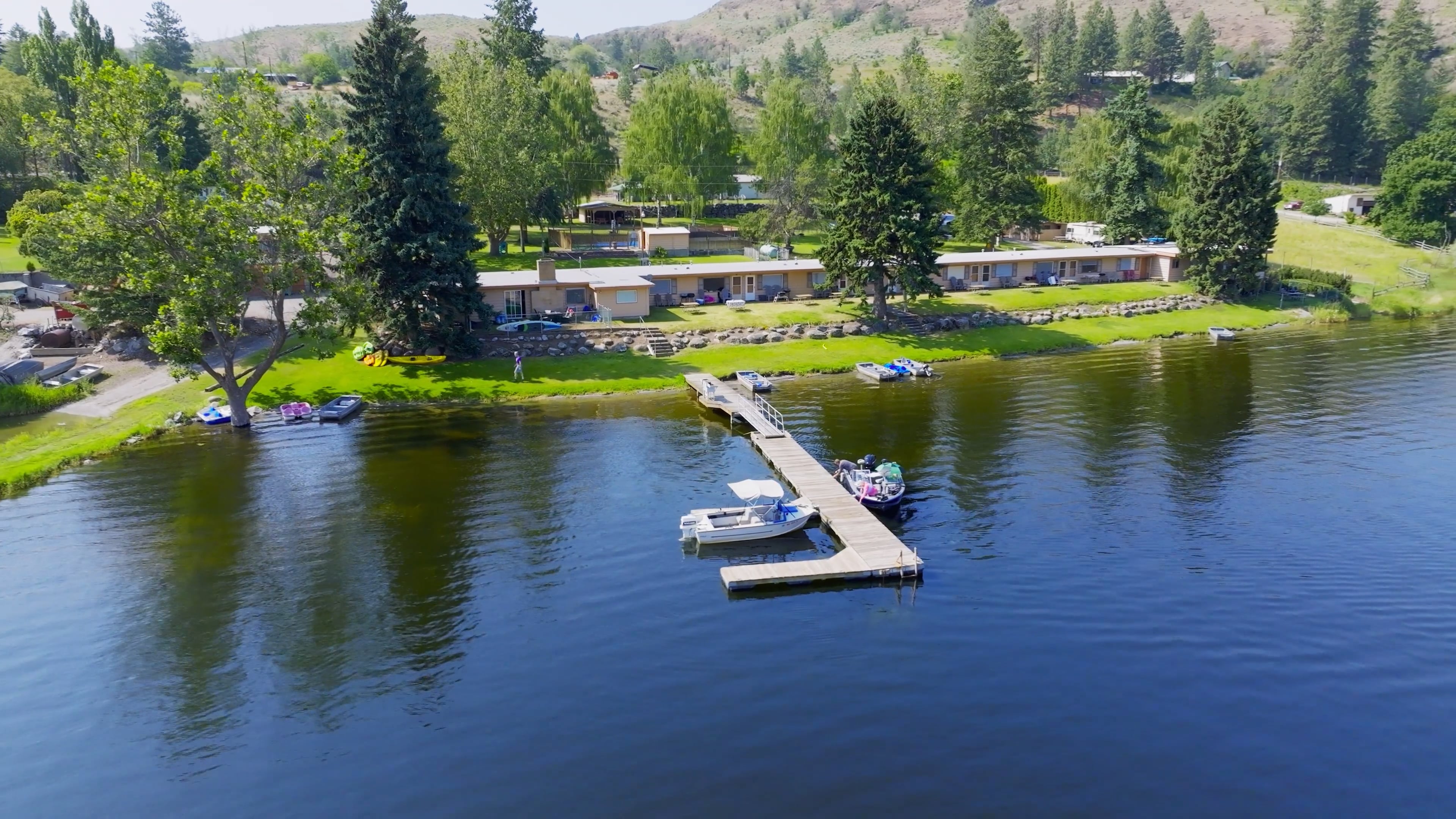 Spectacle Lake Resort - 10 Mccammon Rd, Tonasket, WA 98855 - NWMLS#2392784