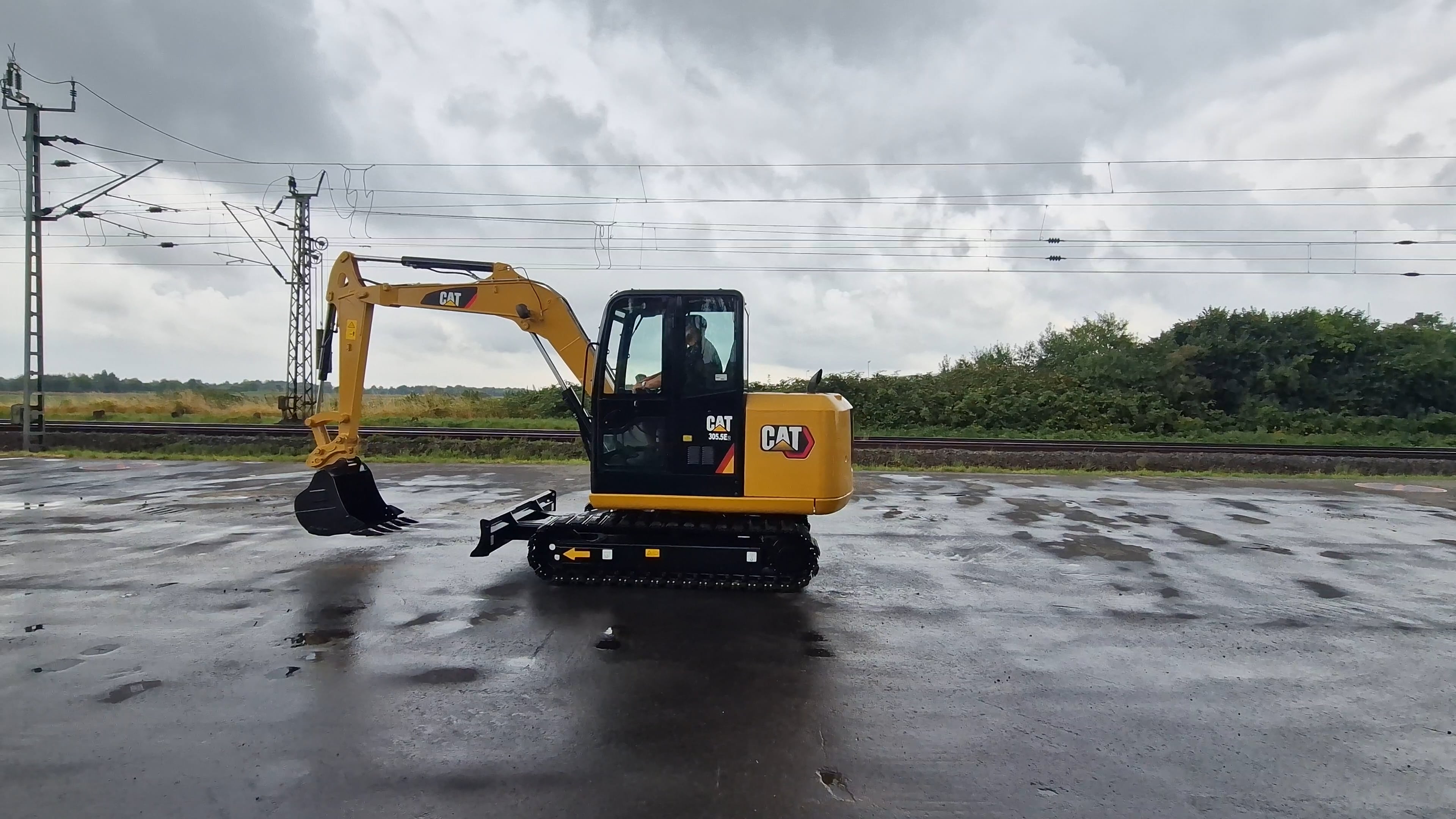 CAT 305.5E2