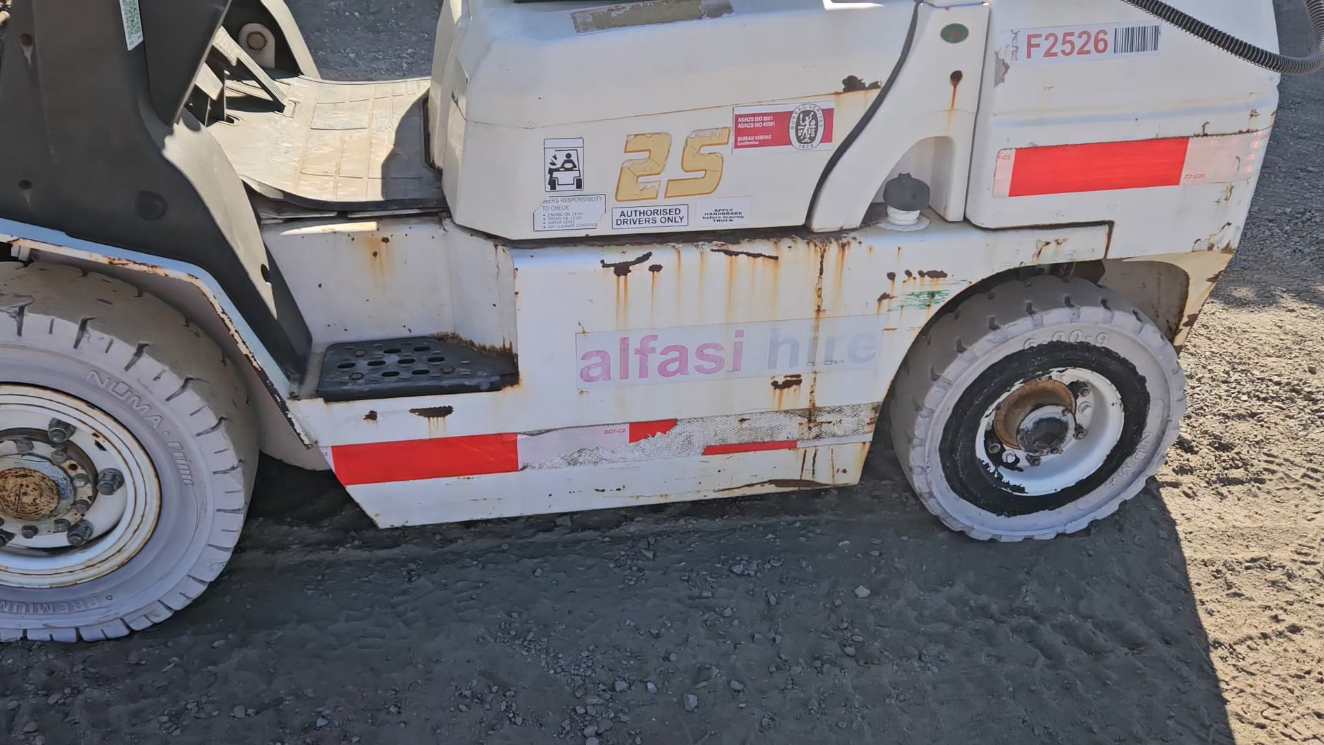 Nissan Powerlift CPQD25IV-RW22 R25L