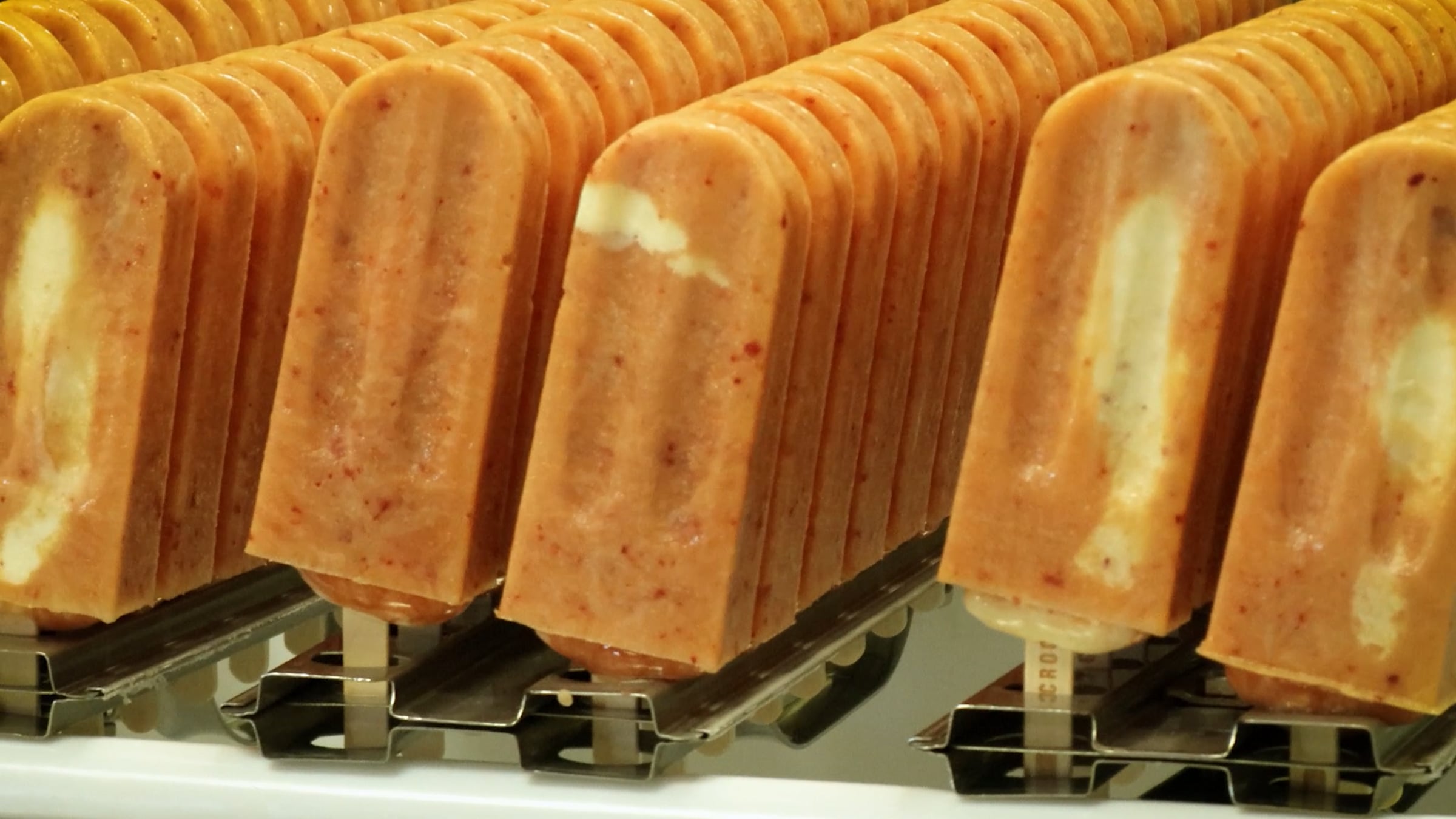 Crooked Stick Pops: Local Flavor, Big Fun!