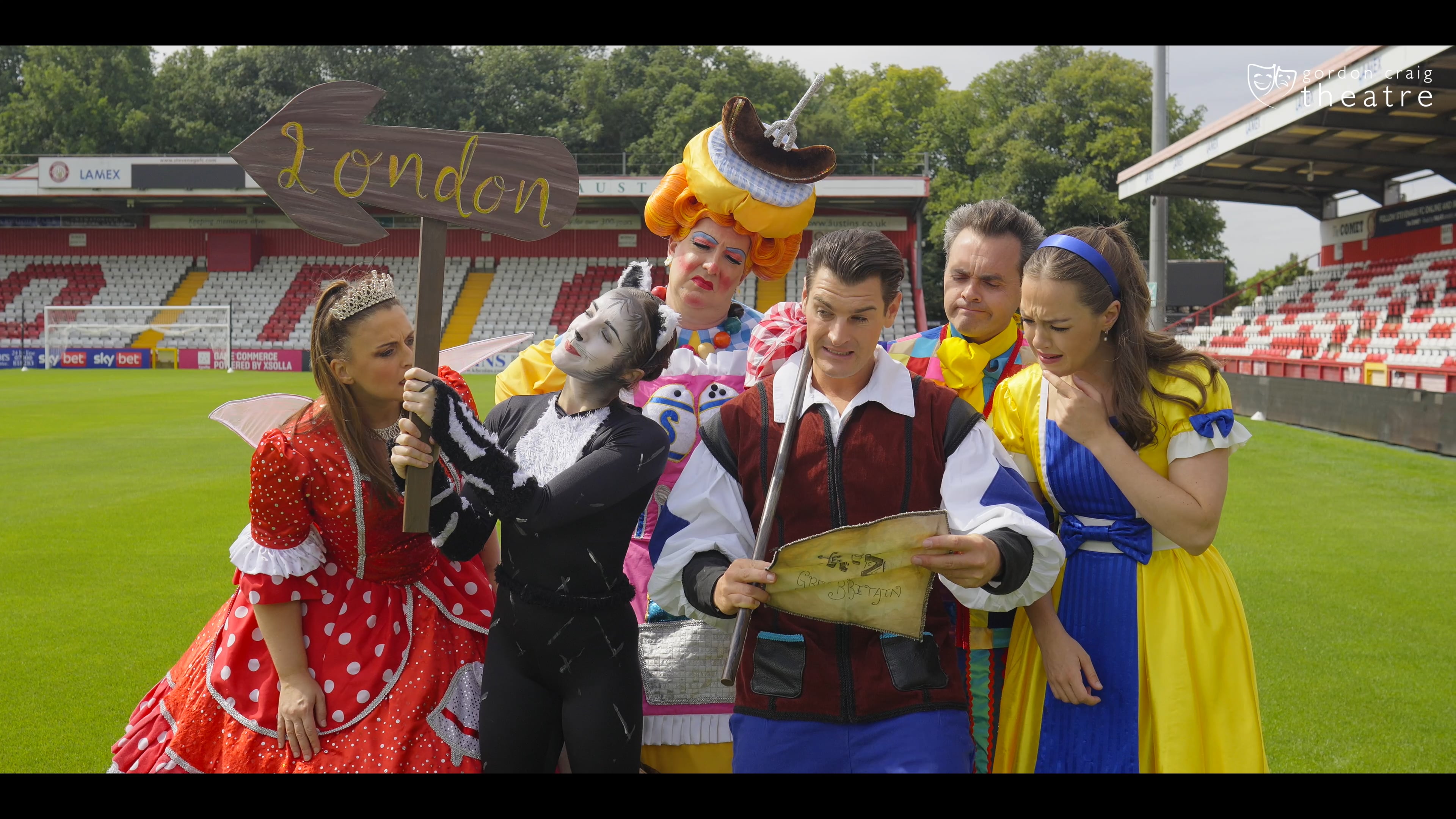 London to Gordon Craig_v2 - Dick Whittington - Stevenage