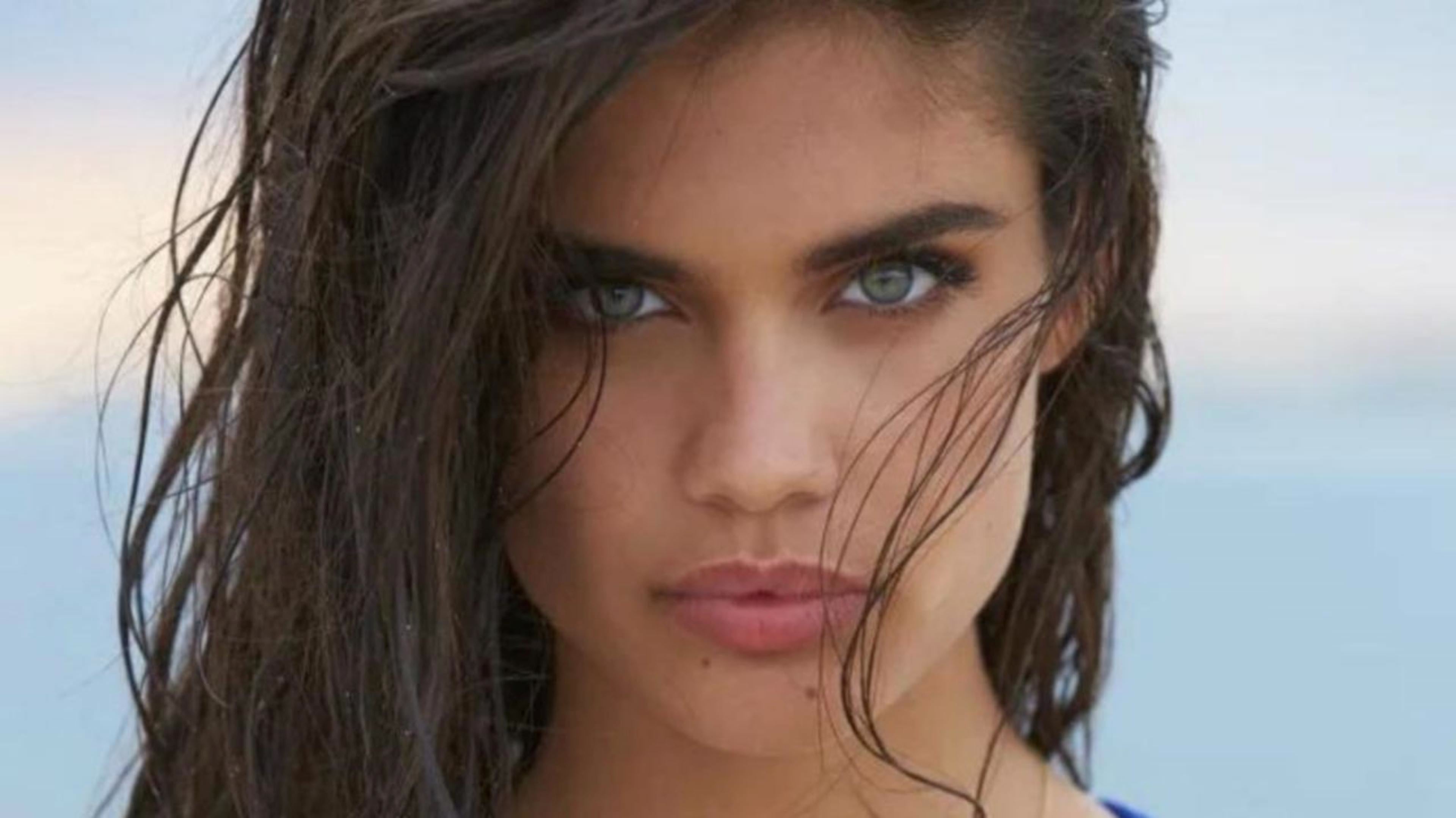 Sara Sampaio HD Video Compilation "The Offspring - (Can’t Get My) Head Around You" in Digital ...