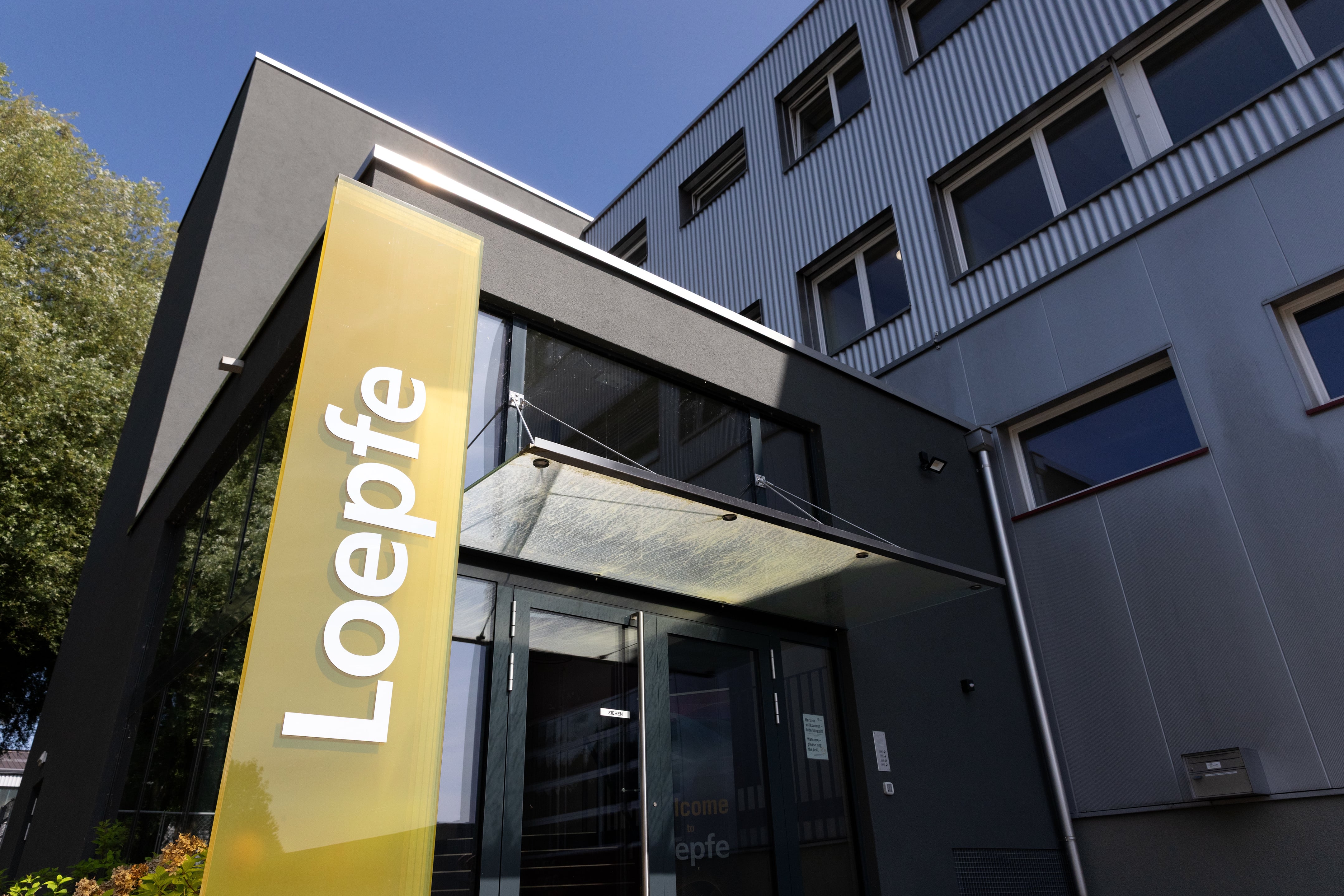 Success Story: Gebrüder Loepfe AG & Edi - Expense Intelligence_EN Subtitles