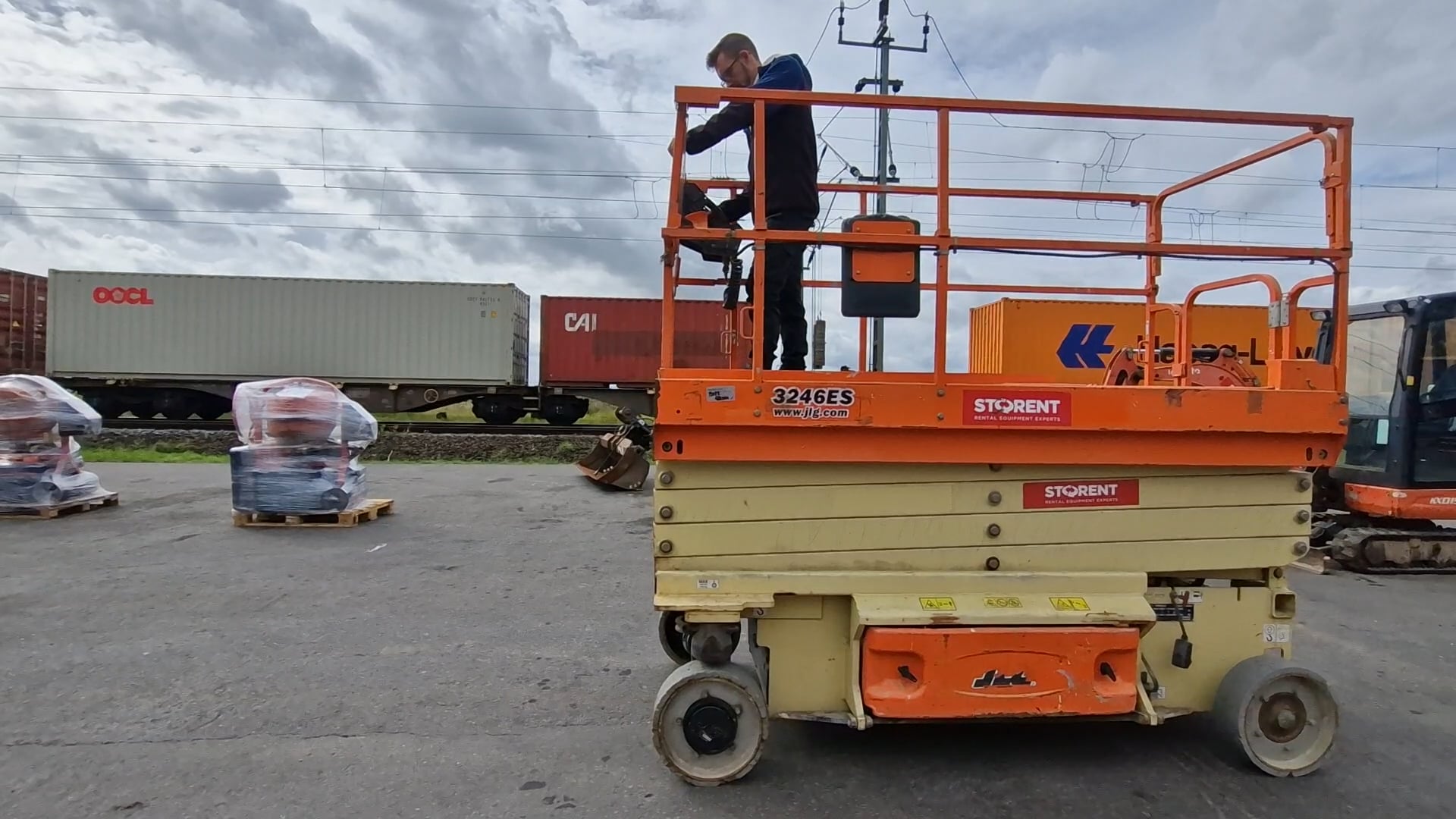 JLG 3246 ES