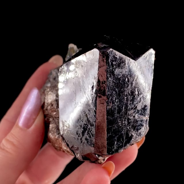 Rutile (excellent twin) on Pyrophyllite | Graves Mountain, Lincoln Co ...