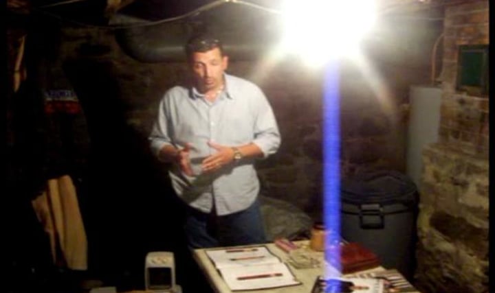 GONZO's Pitiful Cigar Cave !!! on Vimeo