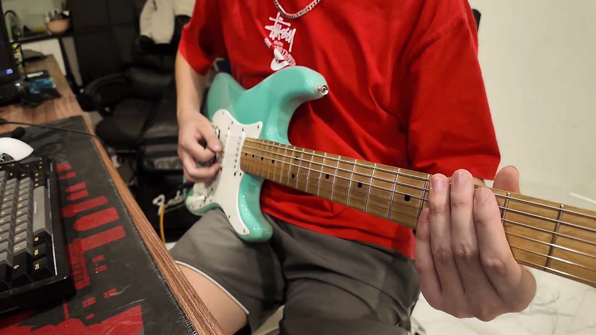 Watch Mat Tich - Ngot Online | Vimeo On Demand on Vimeo