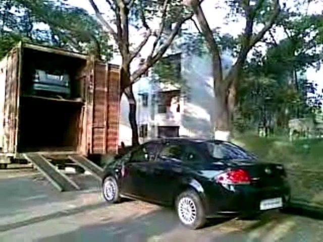 FIAT LINIYA CAR LOADING & UNLOADING B Y C L S PACKERS & MOVERS JAMSHEDPUR