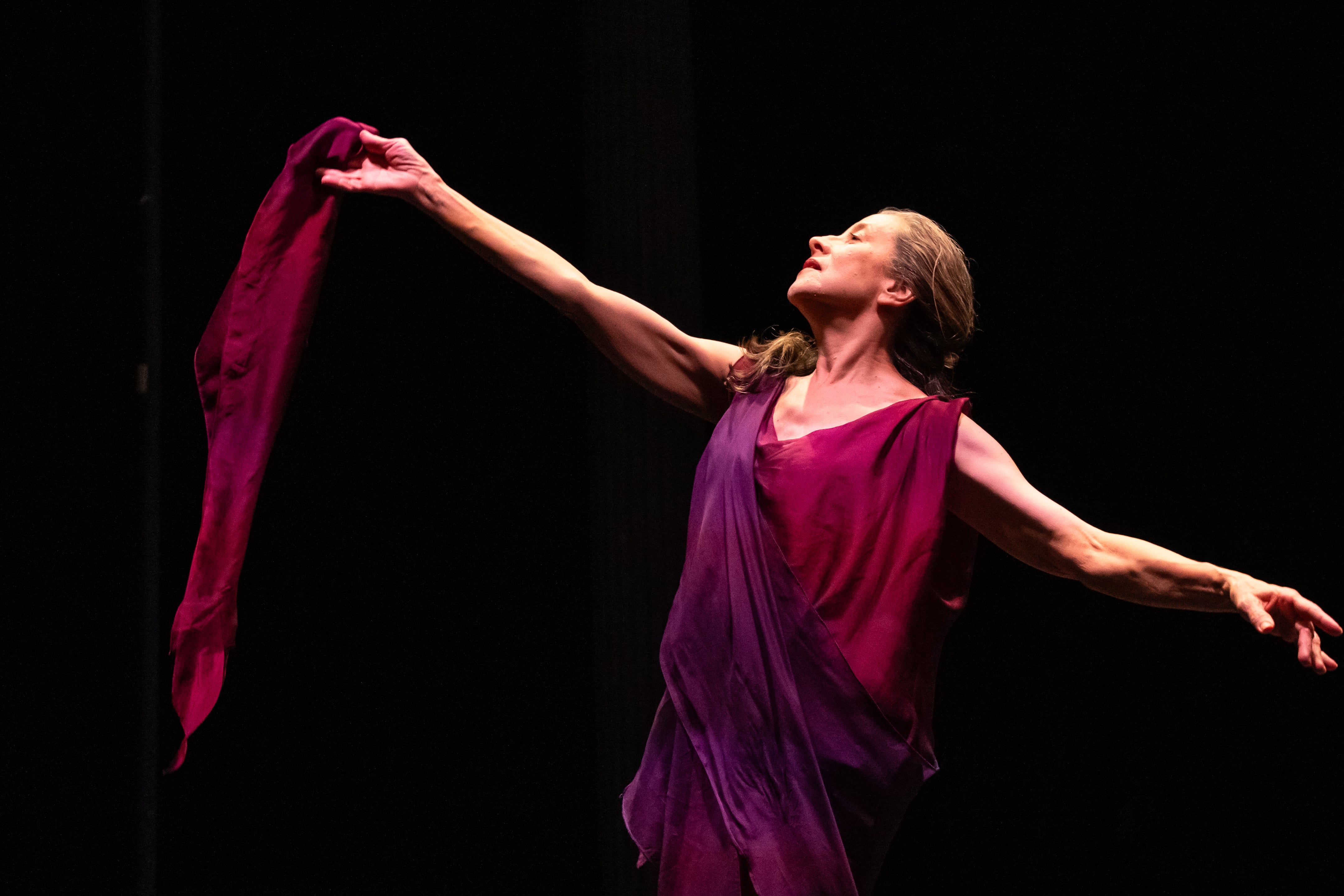 Waltzes Op. 39 (selected) Choreography: Isadora Duncan c.1912 photo ...