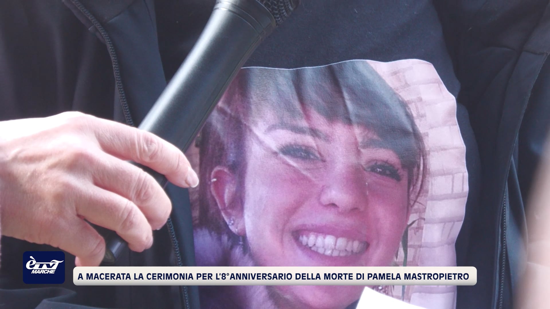 A Macerata la cerimonia per l’8° anniversario della morte di Pamela ...