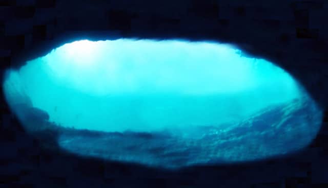 Free Diving Blue Hole, East End, Grand Bahama on Vimeo