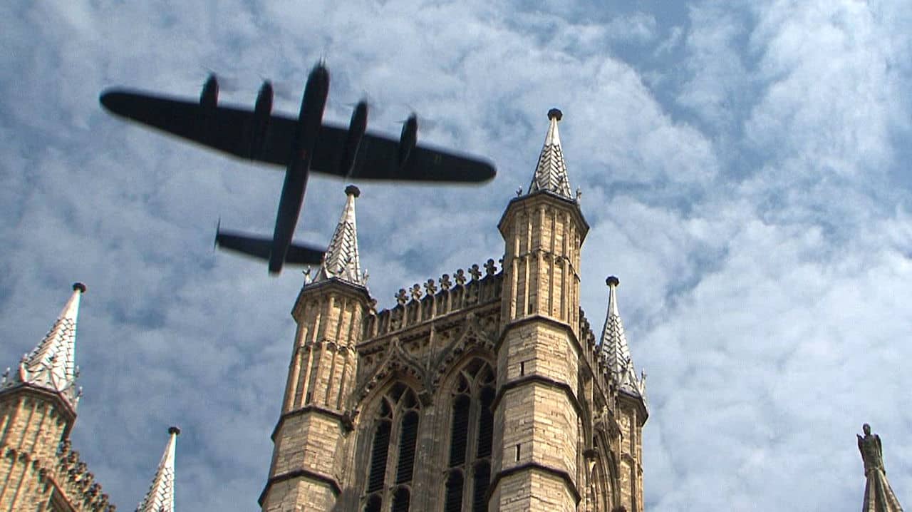 Lancaster over Lincoln Cathedral - Into the Wind archive on Vimeo