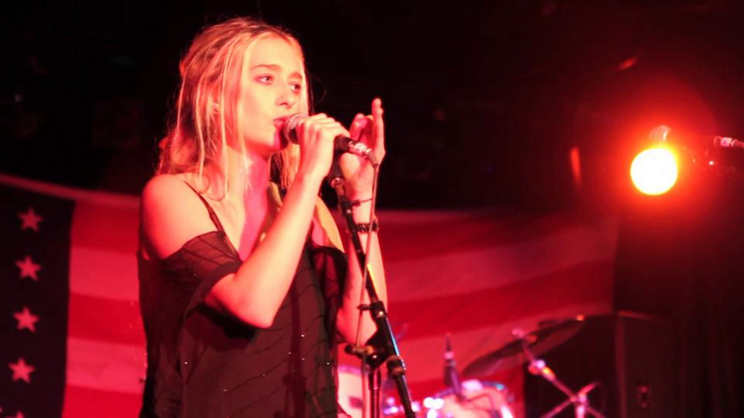 Holly Martin - Tomorrow